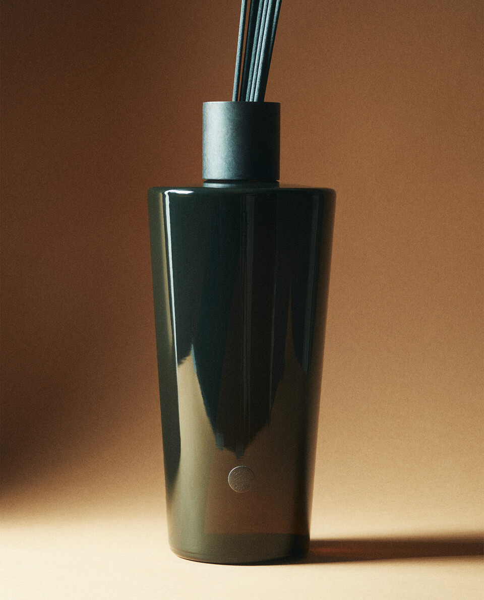 SIGNATURE COLLECTION I REED DIFFUSERS | Zara Home United Kingdom