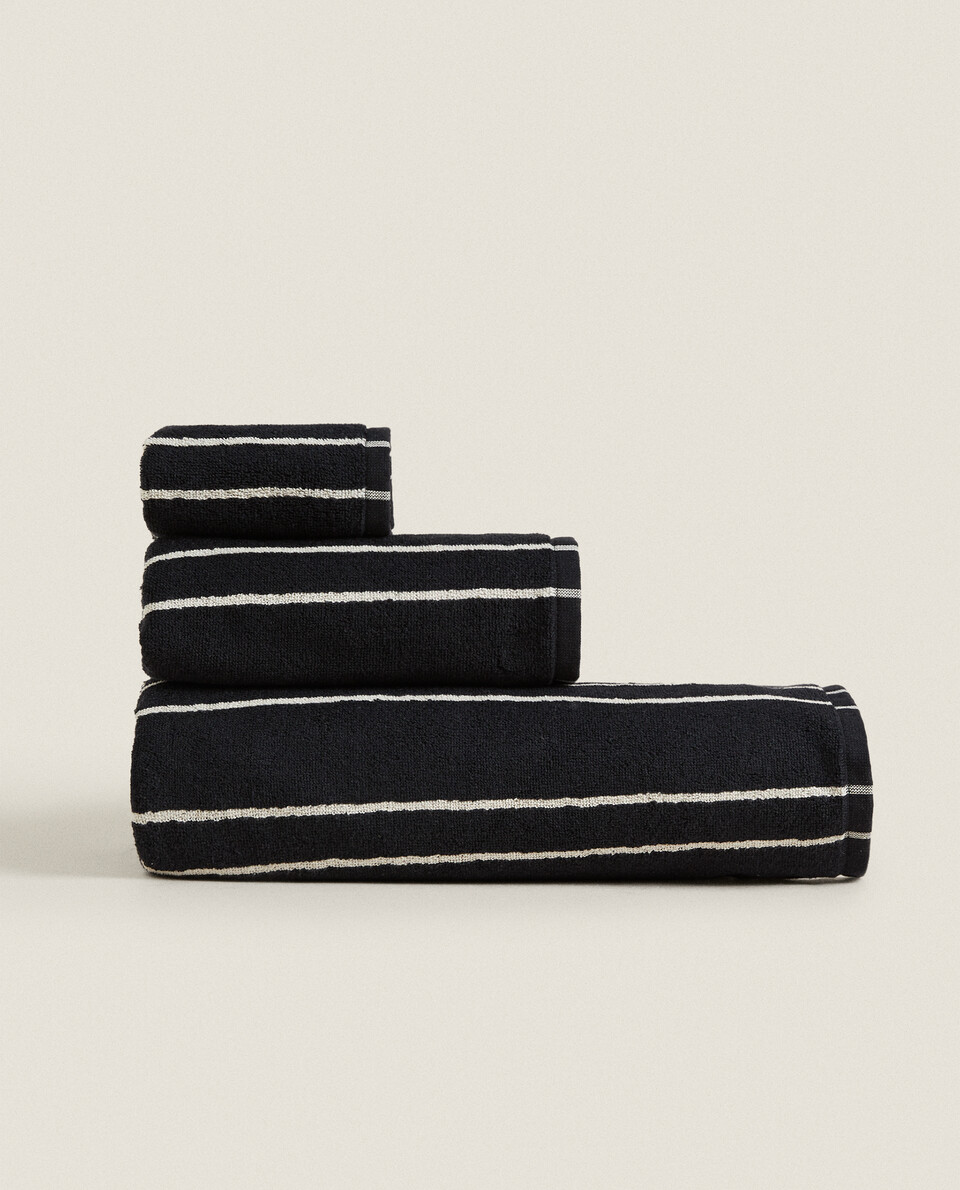 TOWEL WITH IRREGULAR STRIPE DETAIL | Zara Home Worldwide