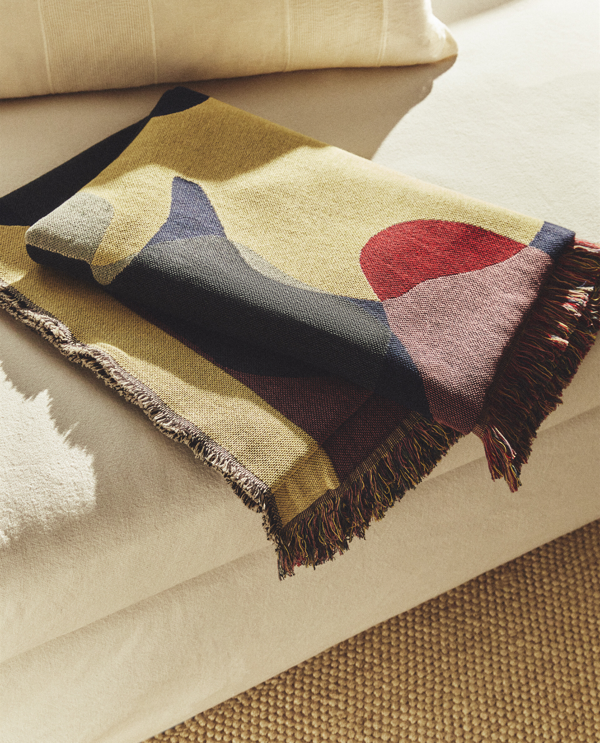 MULTICOLOURED FLORAL STRIPED COTTON THROW x COLLAGERIE | Zara Home ...