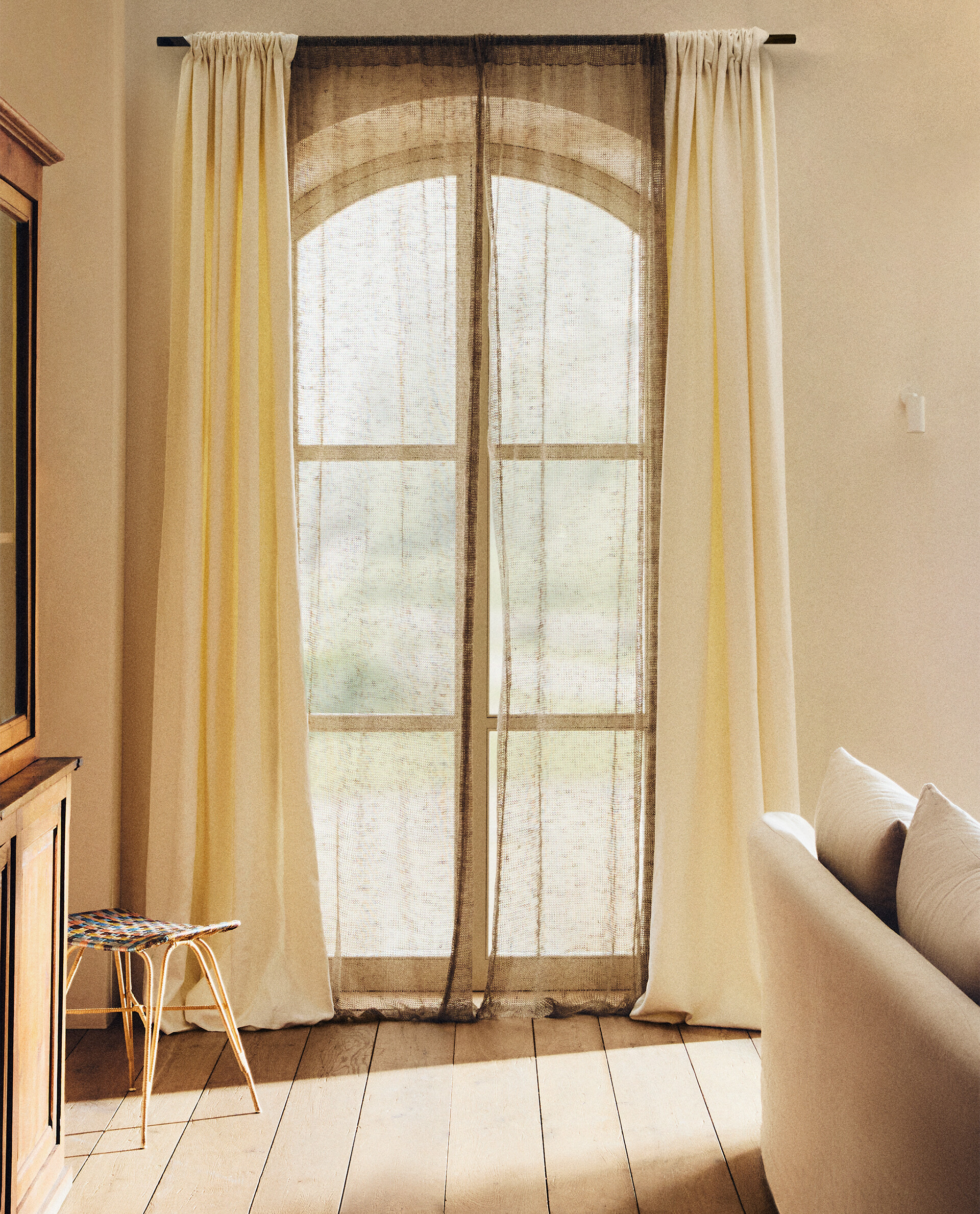 LINEN MESH CURTAIN | Zara Home UAE - ABU DHABI/AL AIN/RAS AL-KHAIMAH‎