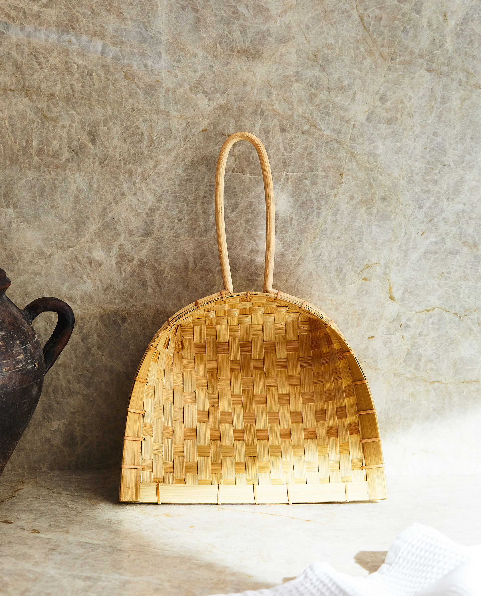 RATTAN BAMBOO DUSTPAN | Zara Home UAE - ABU DHABI/AL AIN/RAS AL-KHAIMAH‎
