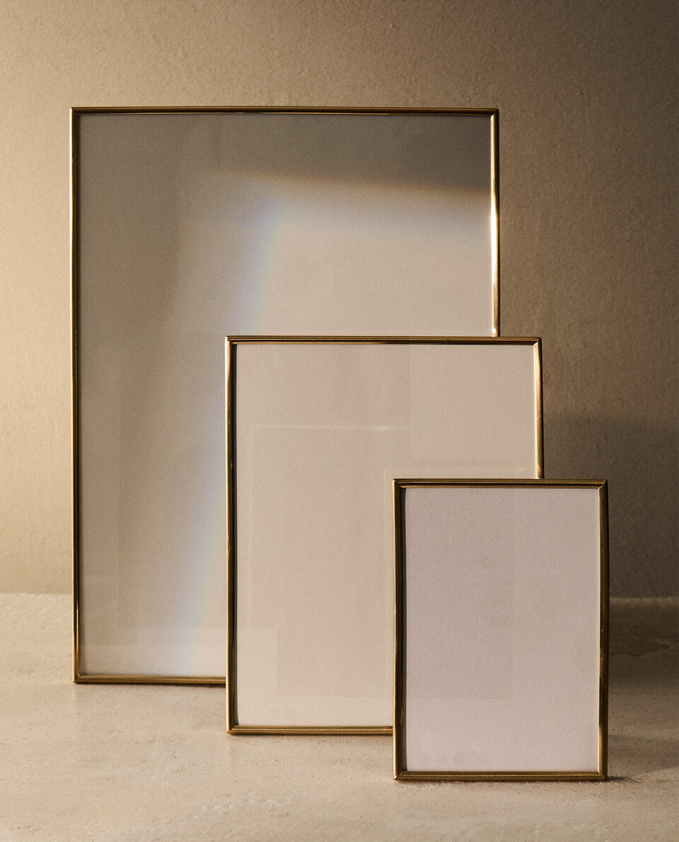 GOLDEN METAL PHOTO FRAME | Zara Home United States of America