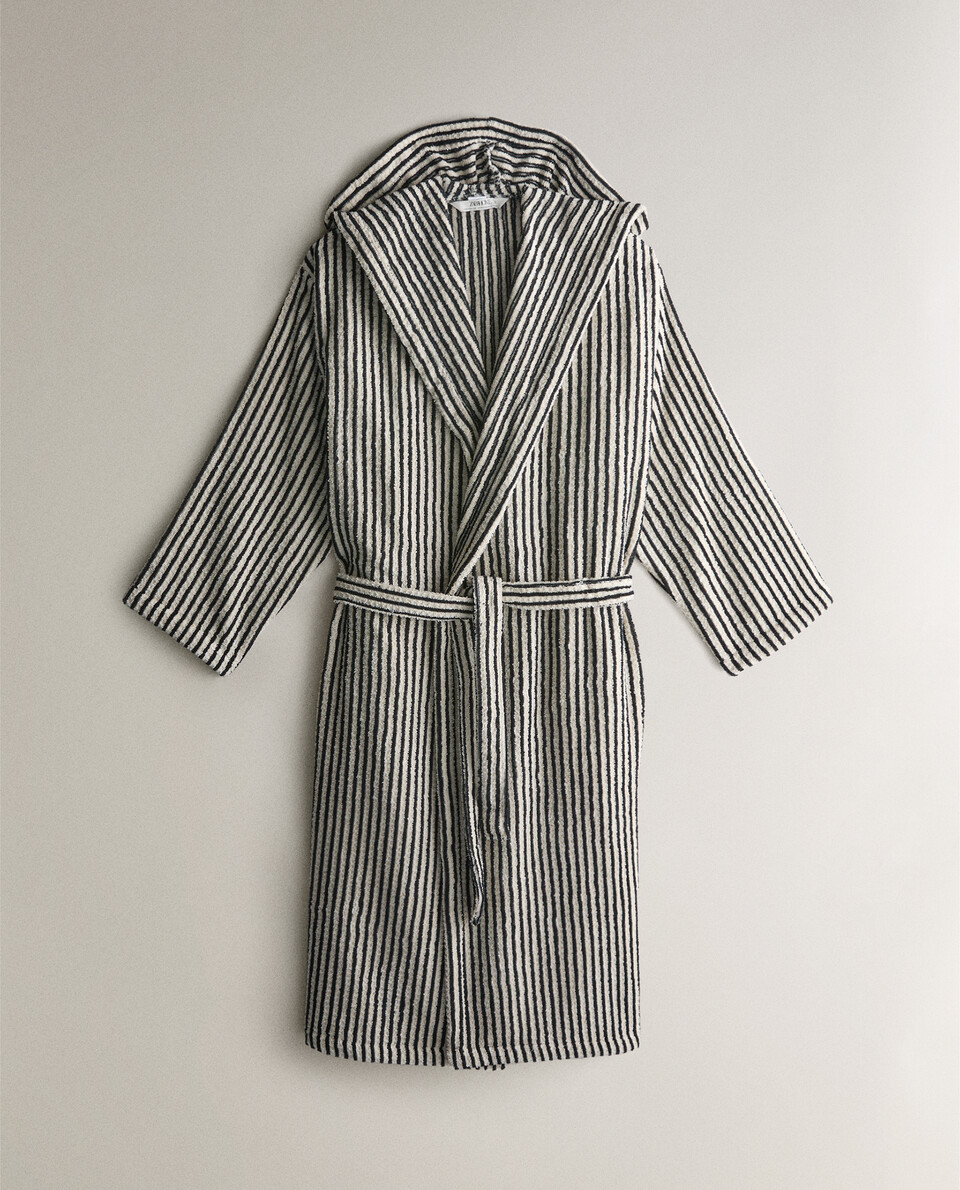 STRIPED HOODED BATHROBE | Zara Home United States of America