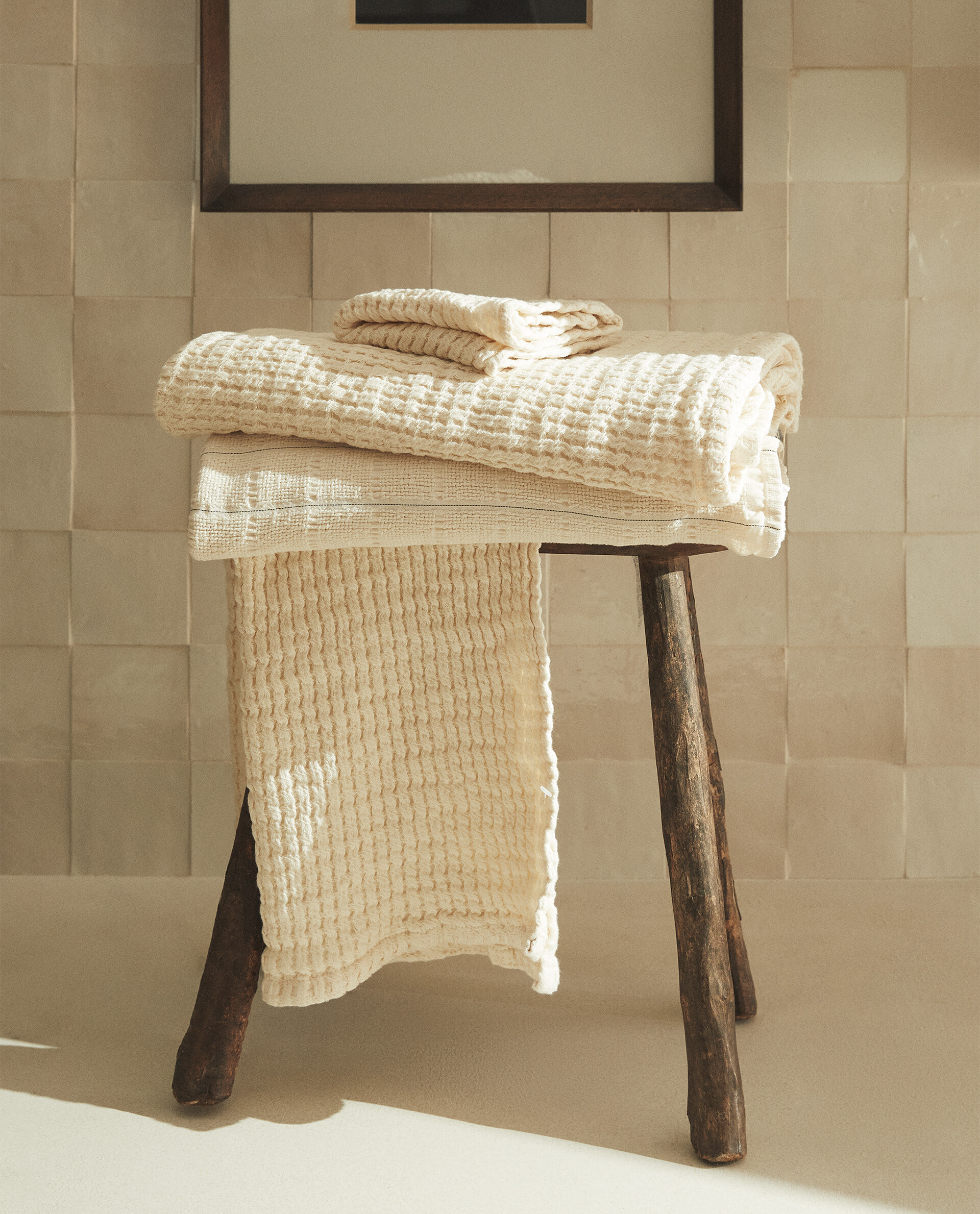 WAFFLE-TEXTURE COTTON TOWEL | Zara Home United States of America