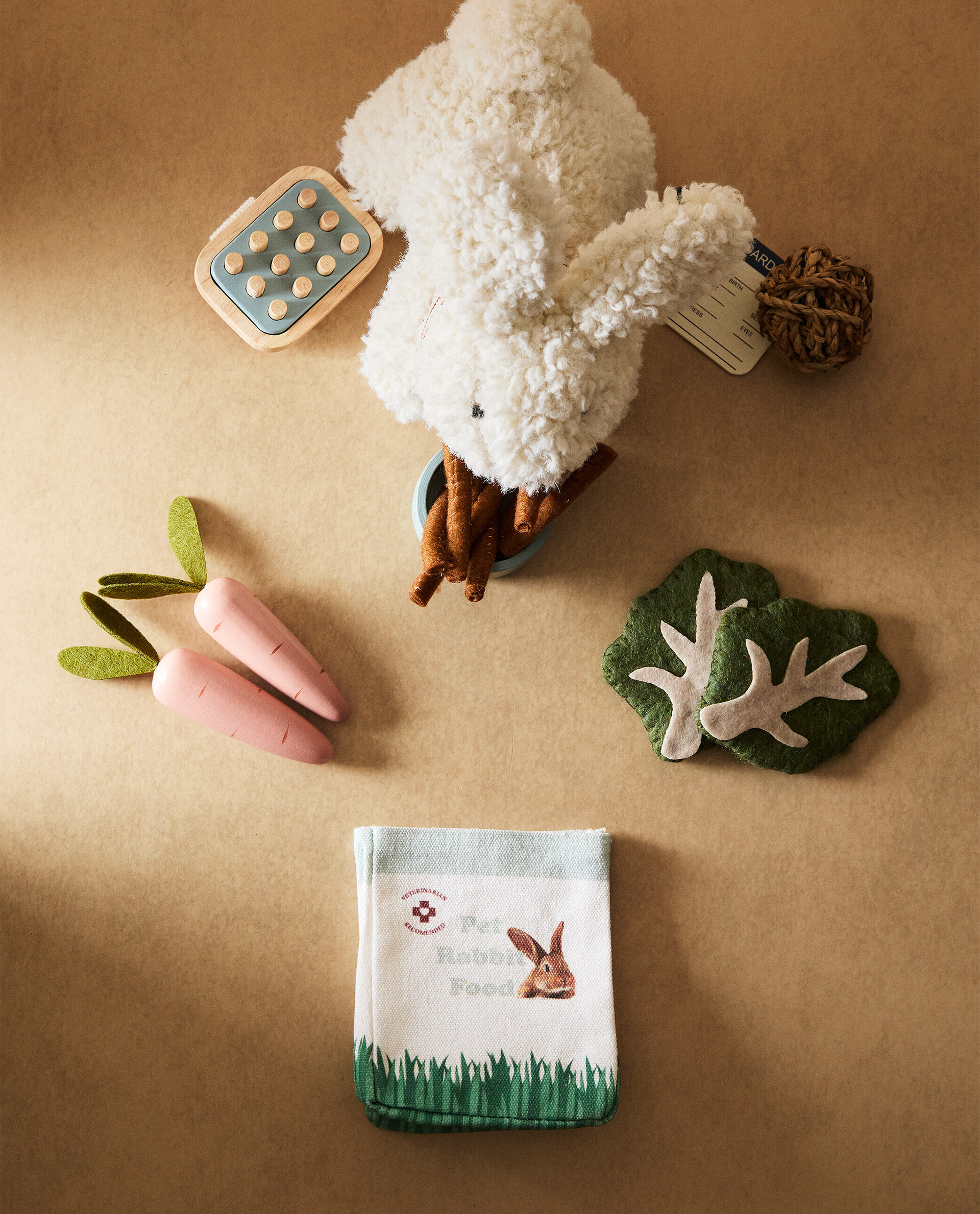 JUGUETE INFANTIL SET COMIDA CONEJO | Zara Home Chile