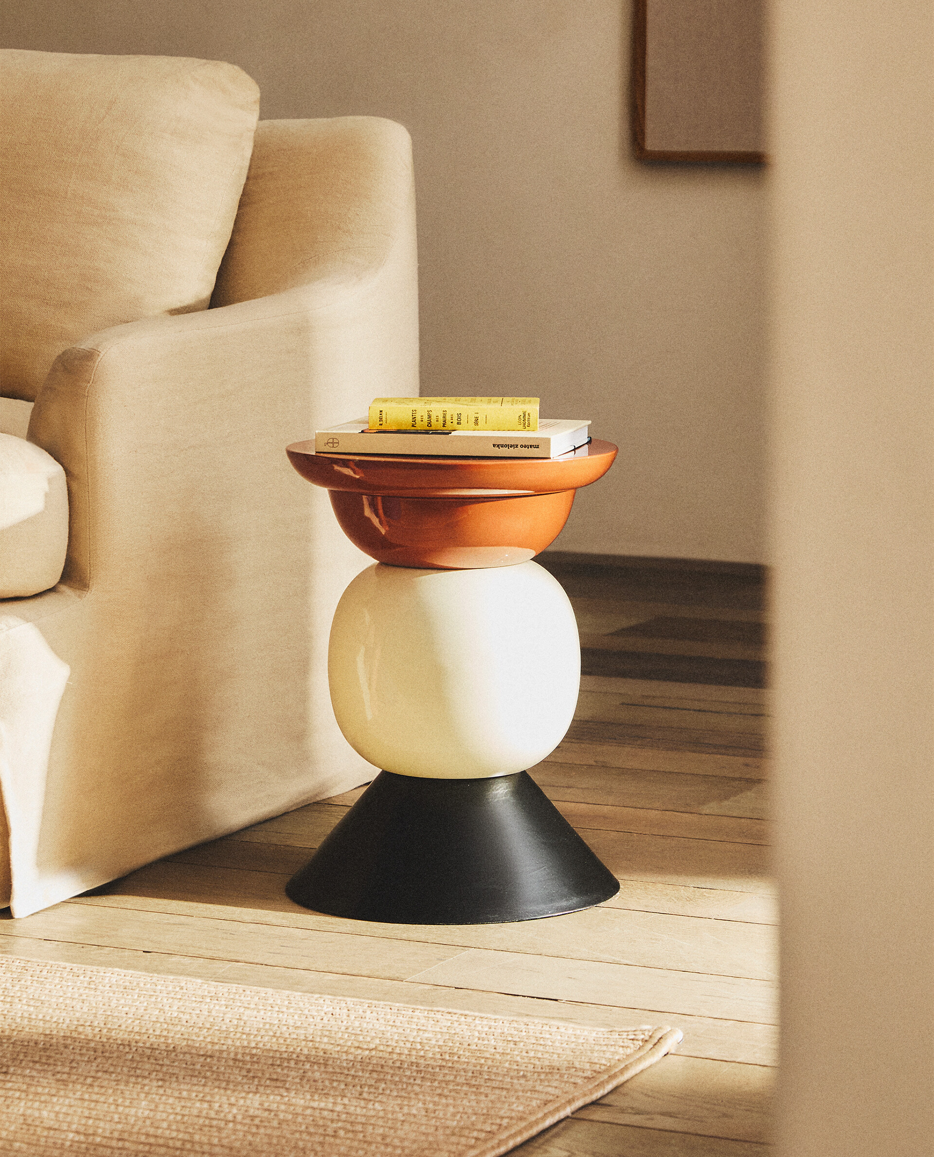 SMALL SHAPES SIDE TABLE x COLLAGERIE | Zara Home South Korea / 대한민국