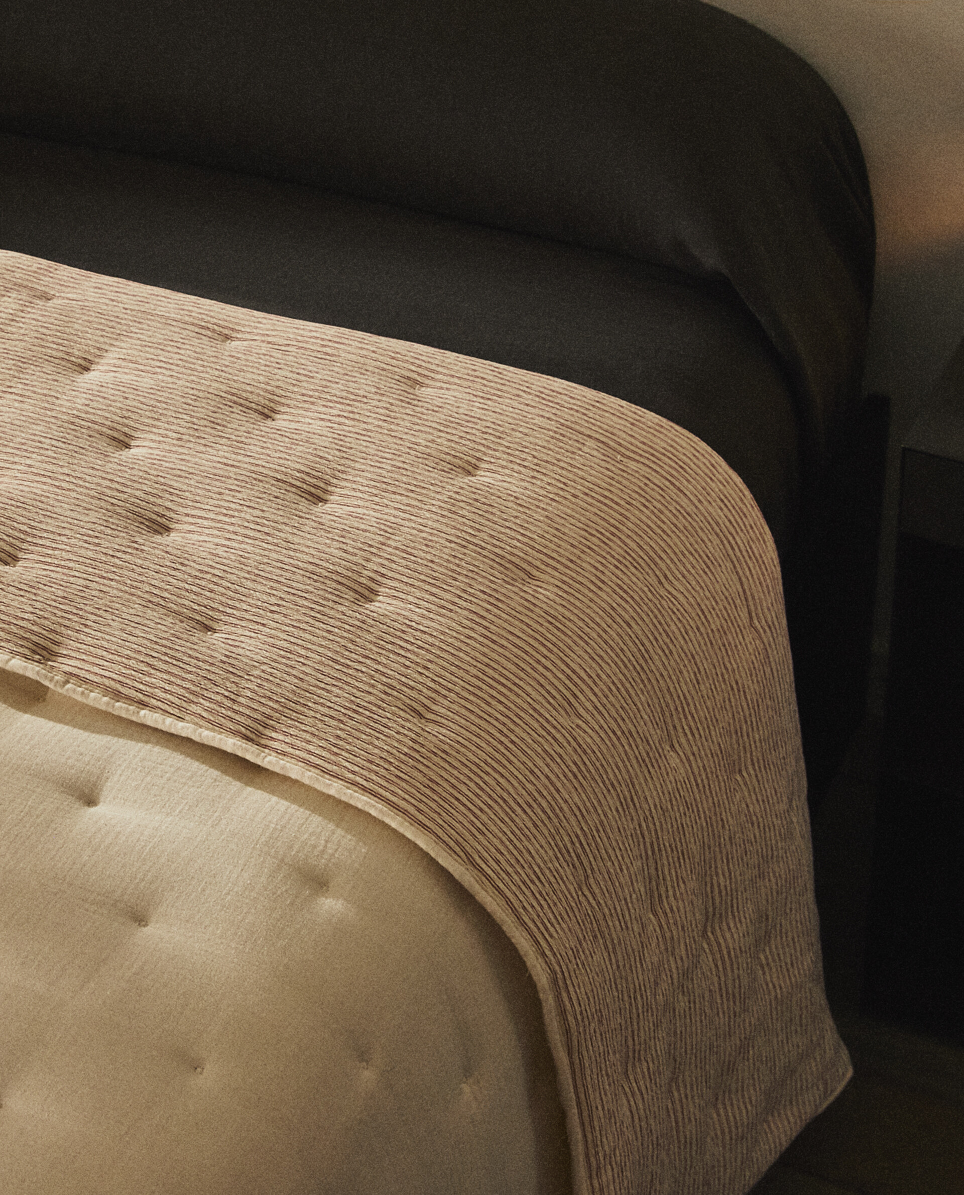 STRIPED MUSLIN QUILT | Zara Home UAE - ABU DHABI/AL AIN/RAS AL-KHAIMAH‎