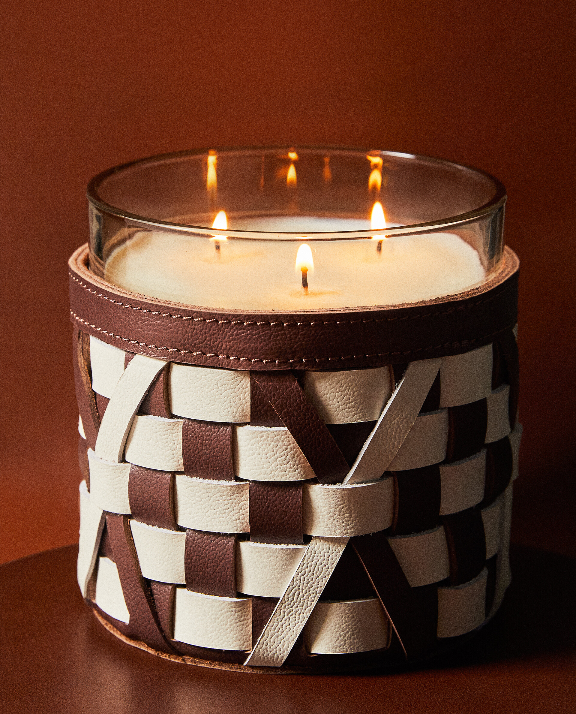 620 G WHITE SANTAL SCENTED CANDLE Zara Home Turkiye Turkey