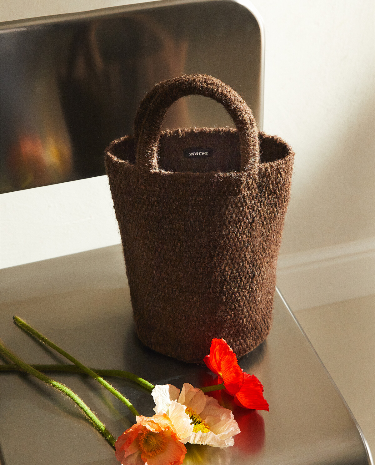 TOILETRY BAGS AND BAGS