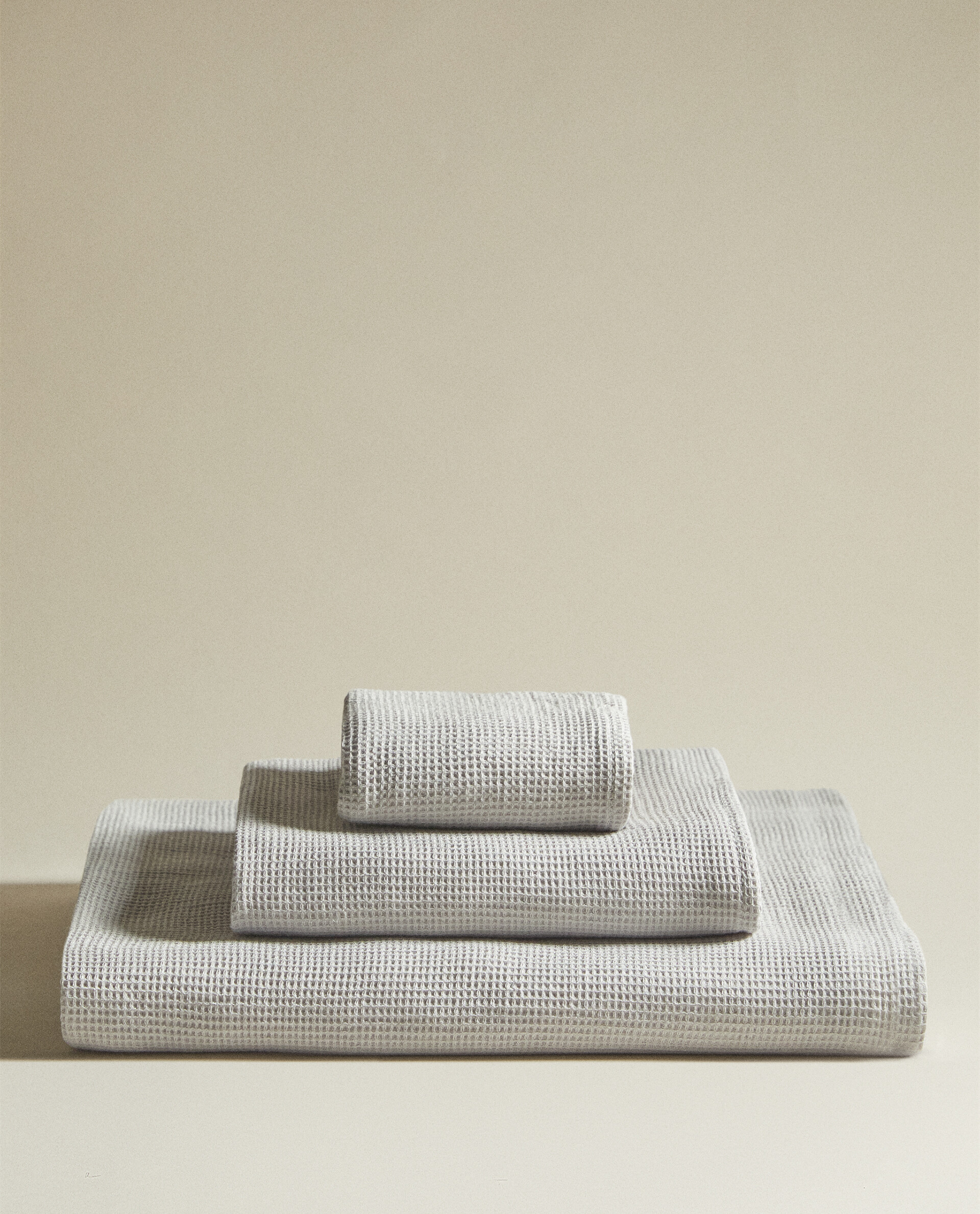 MINI WAFFLE-KNIT TEXTURE SET | Zara Home United States of America