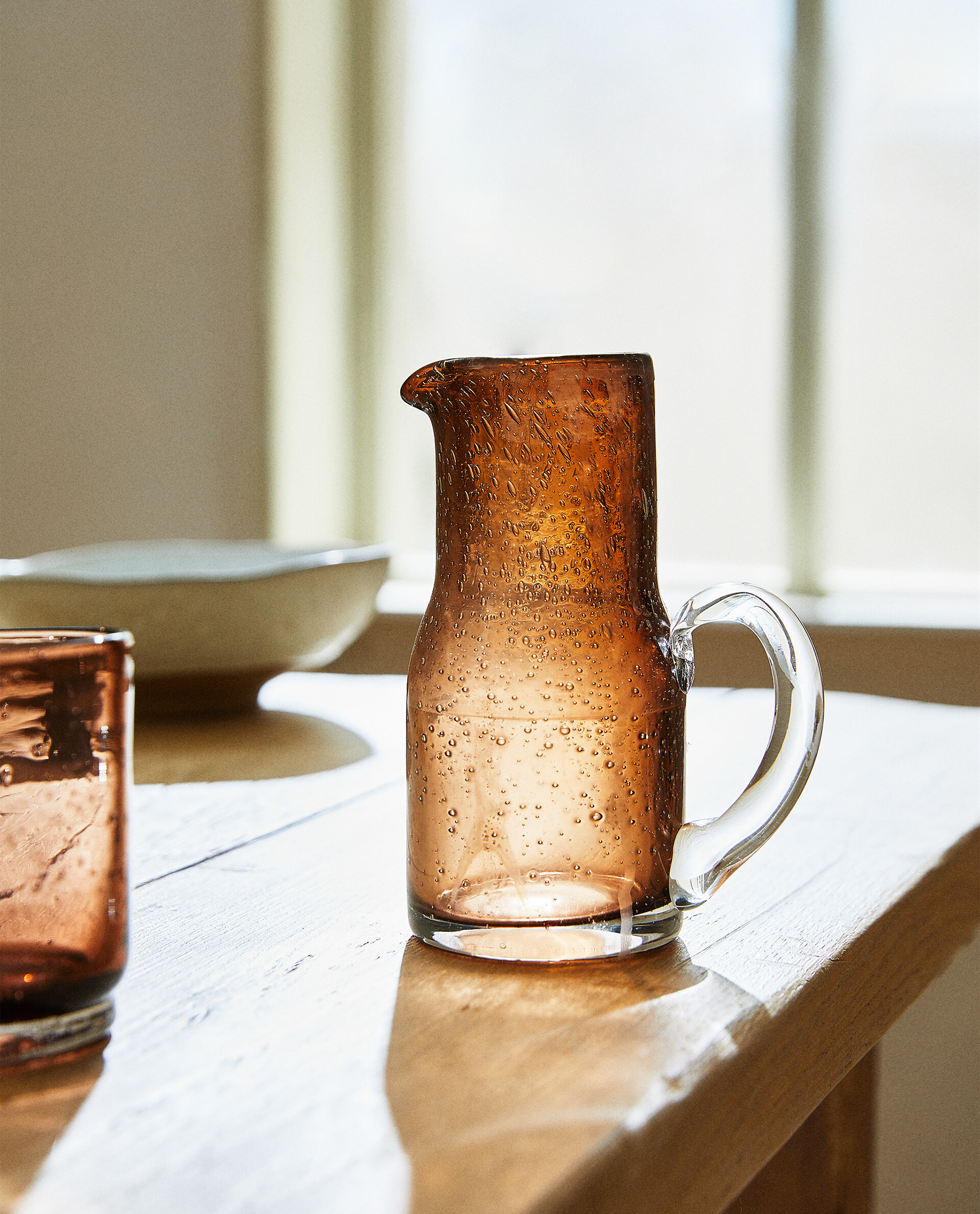 SMALL BUBBLED GLASS JUG | Zara Home UAE - ABU DHABI/AL AIN/RAS AL-KHAIMAH‎