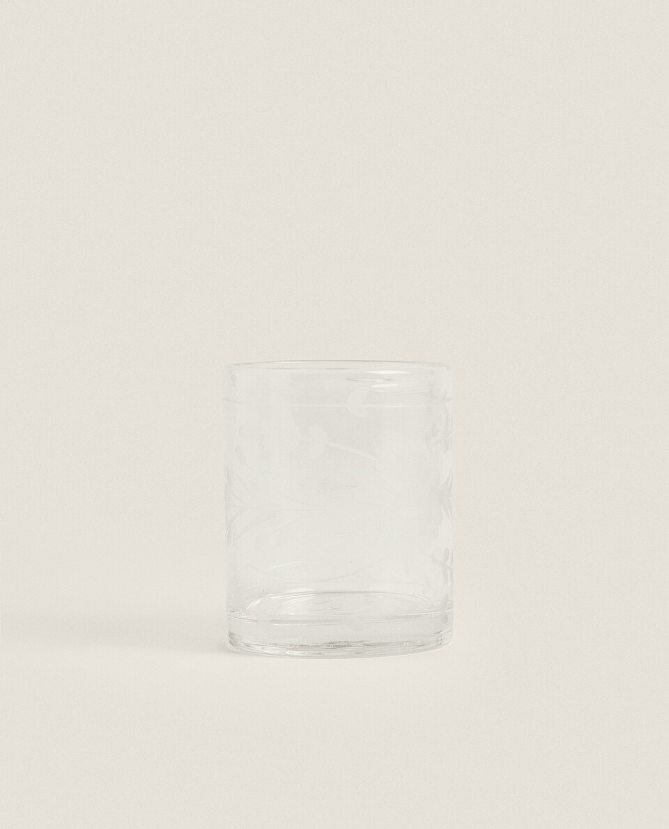 СТЪКЛЕНА ЧАША С ГРАВИРАНИ ЦВЕТЯ Zara Home България Bulgaria