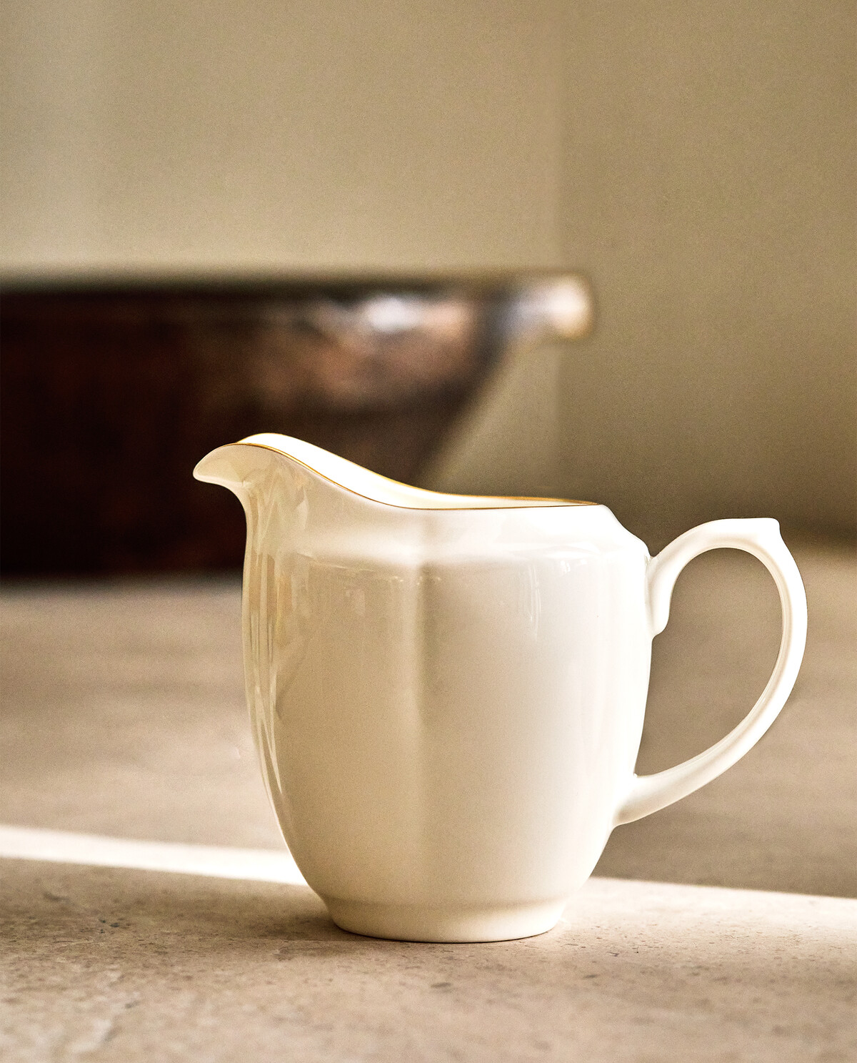 Pitchers, bottles and decanters | Zara Home