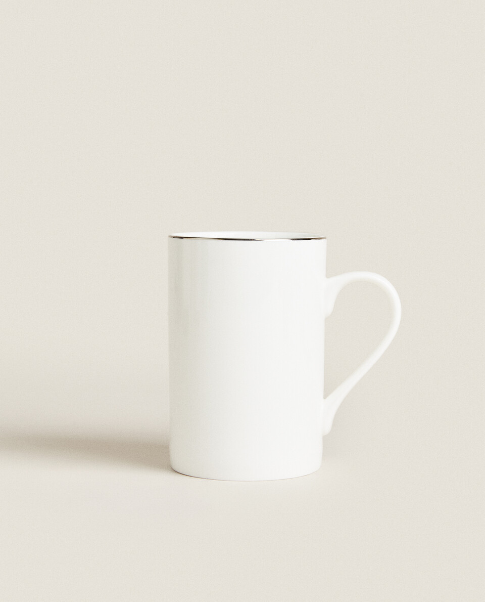 ΦΛΙΤΖΑΝΙ ΑΠΟ ΛΕΥΚΗ ΠΟΡΣΕΛΑΝΗ ΜΕ ΧΕΙΛΟΣ | Zara Home Ελλάδα / Greece