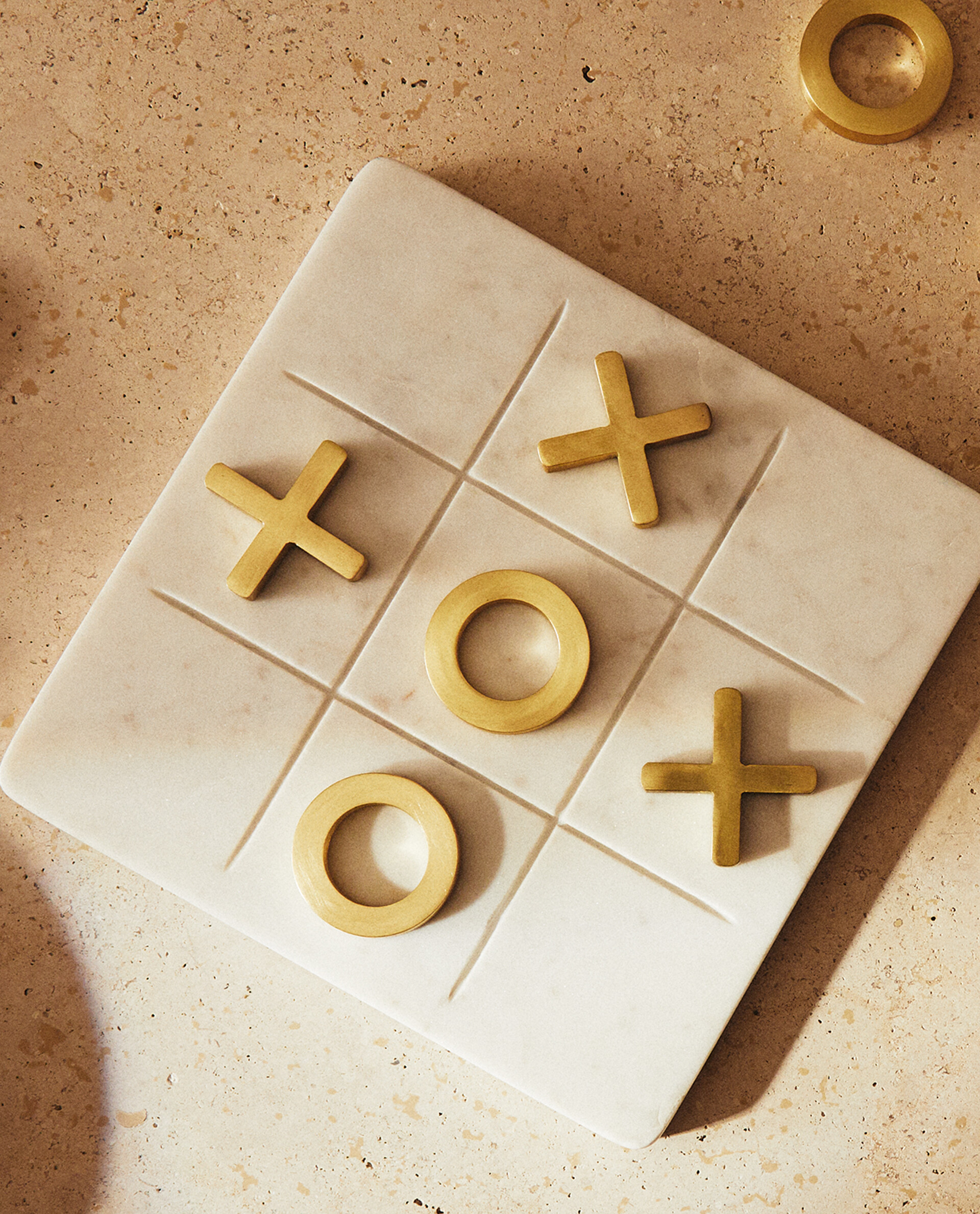 NOUGHTS AND CROSSES GAME | Zara Home UAE - DUBAI/SHARJAH/AJMAN/UAQ/FUJAIRAH