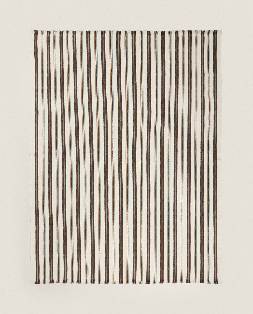 STRIPED THROW | Zara Home Worldwide