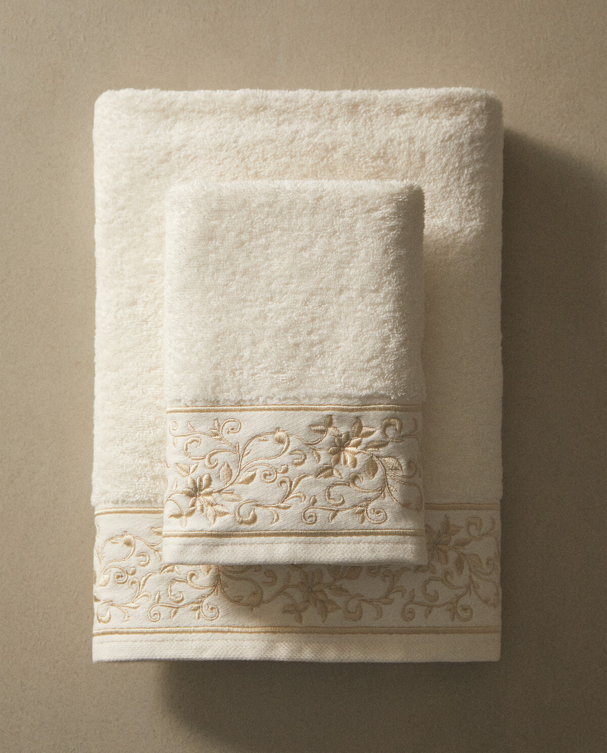 Banyo havluları | Zara Home | Online Sale