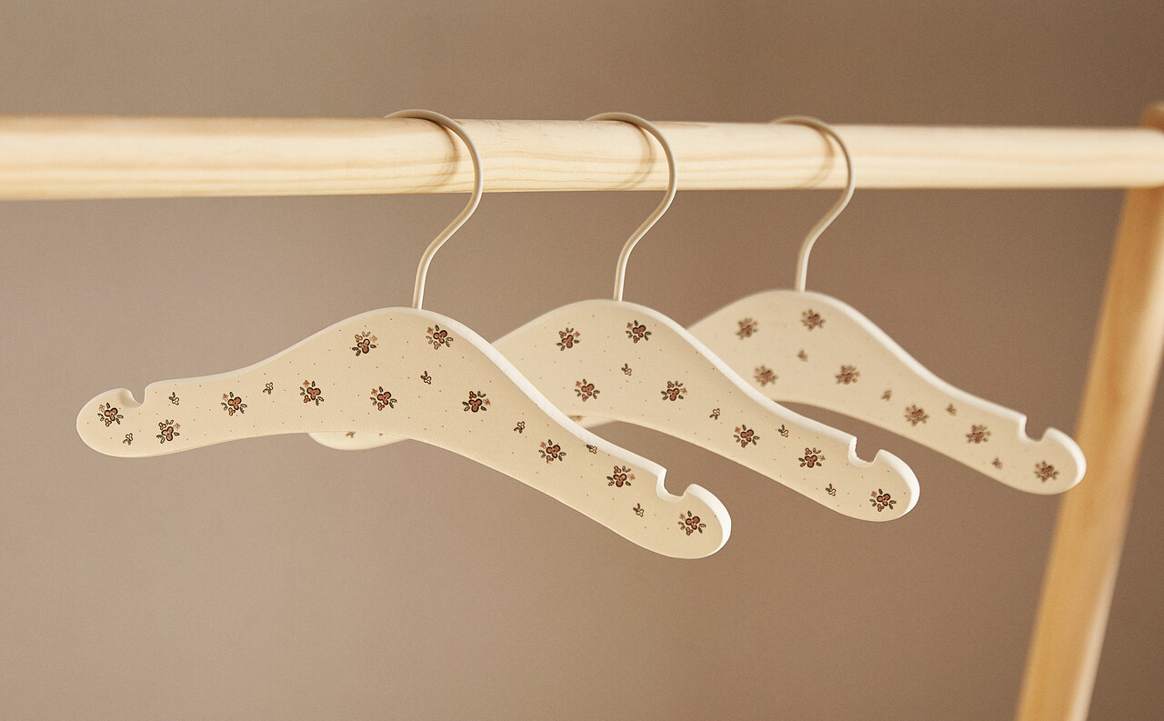 Perchas y colgadores infantiles