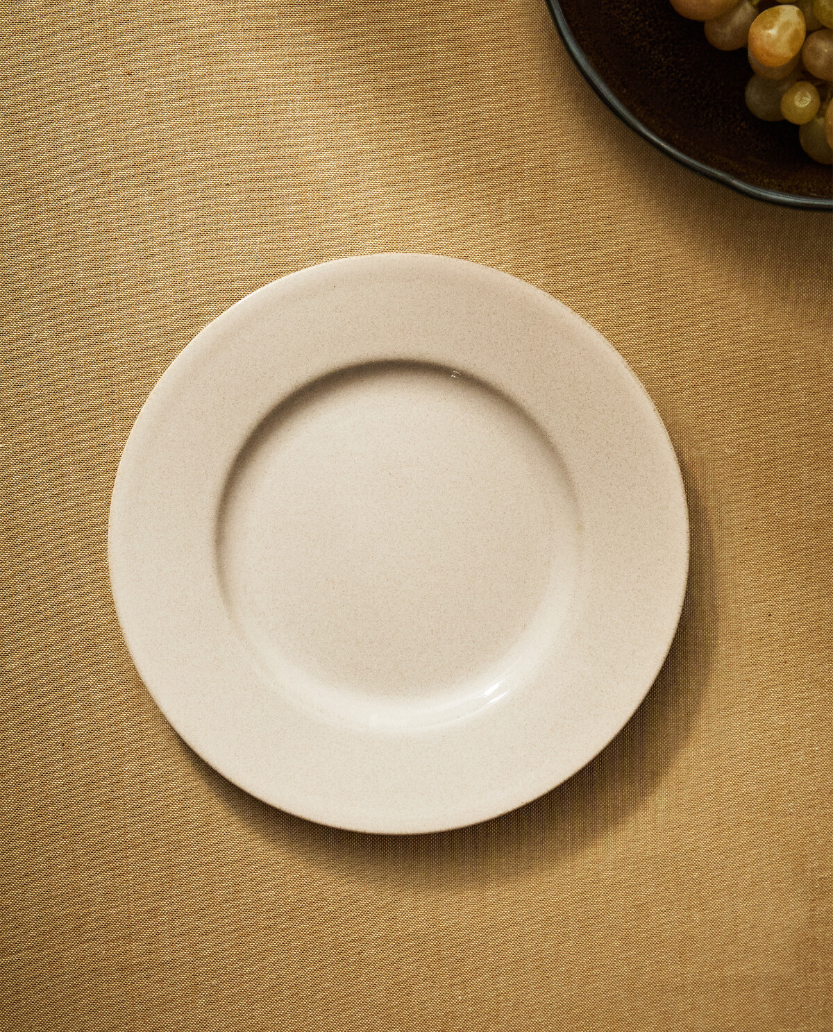 Dessert & bread plates