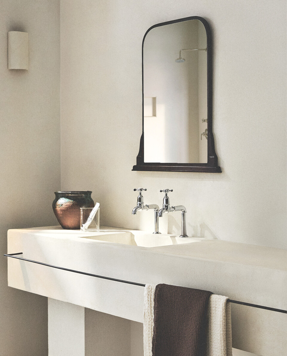 BATHROOM ACCESSORIES AND TOWELS | Zara Home Oman
