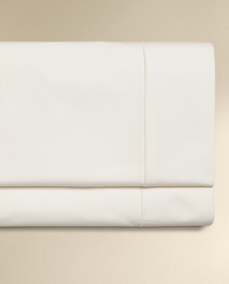 PERCALE FLAT SHEET WITH PIPING (800 THREAD COUNT) | Zara Home Lebanon