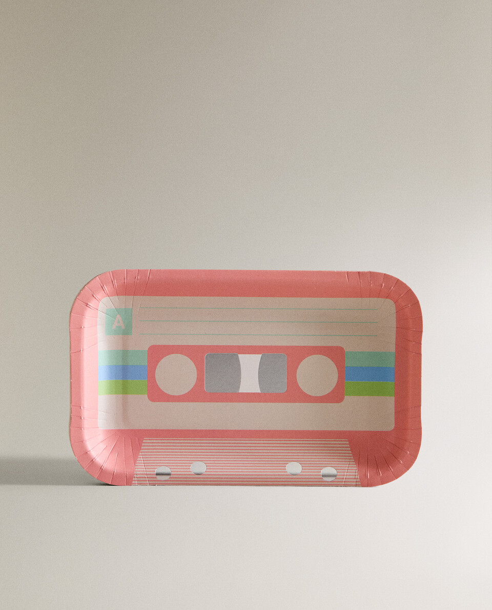 PACK OF CHILDREN'S CASSETTE PAPER PLATES (PACK OF 12) | Zara Home Ireland