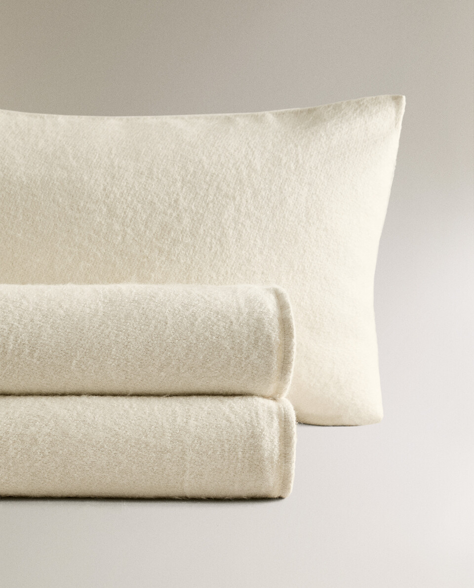 CASHMERE EFFECT COTTON BEDSPREAD | Zara Home UAE - ABU DHABI/AL AIN/RAS ...