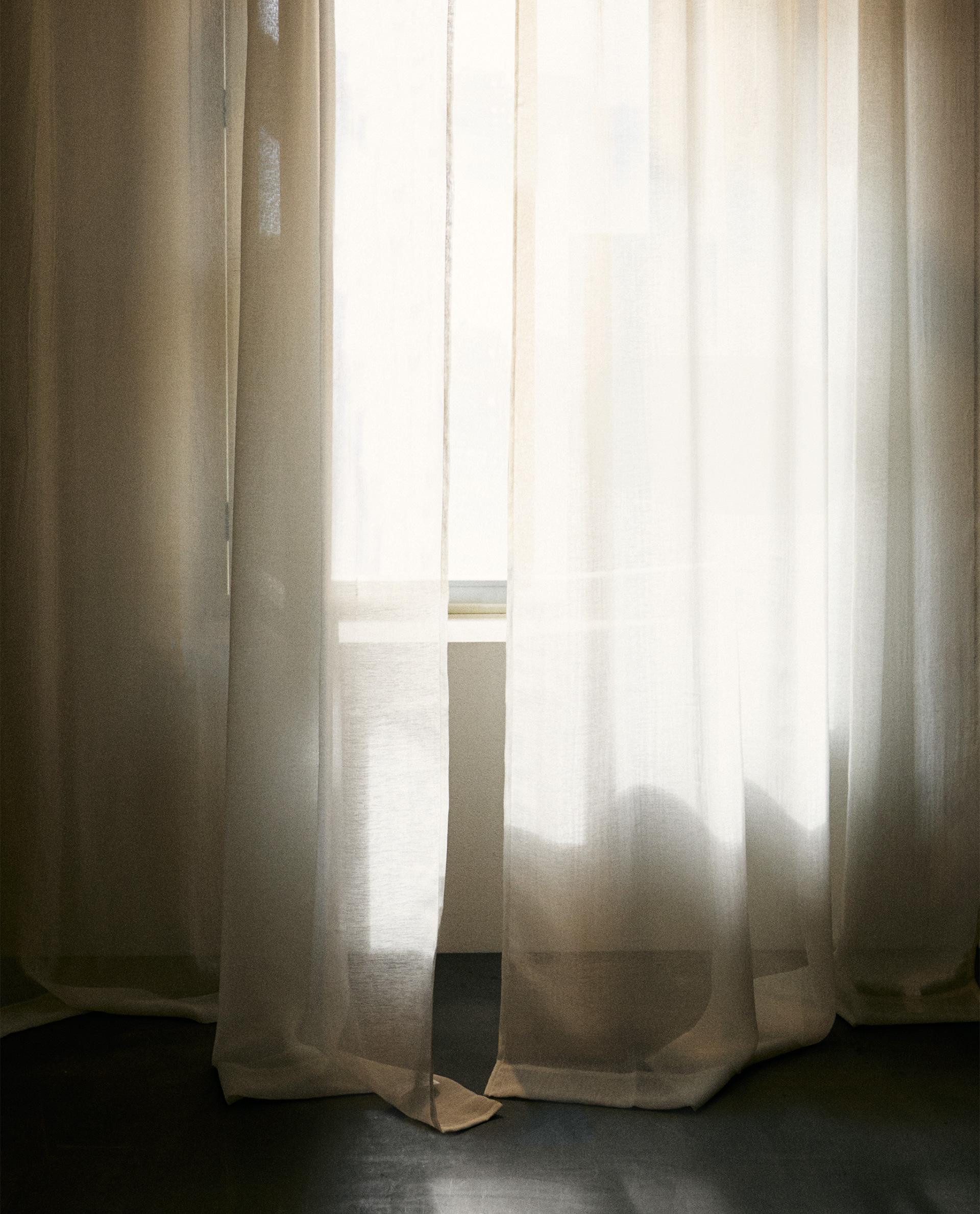 超低遮光性 シアーカーテン | Zara Home 日本/Japan 超低遮光性 シアーカーテン | Zara Home 日本/Japan