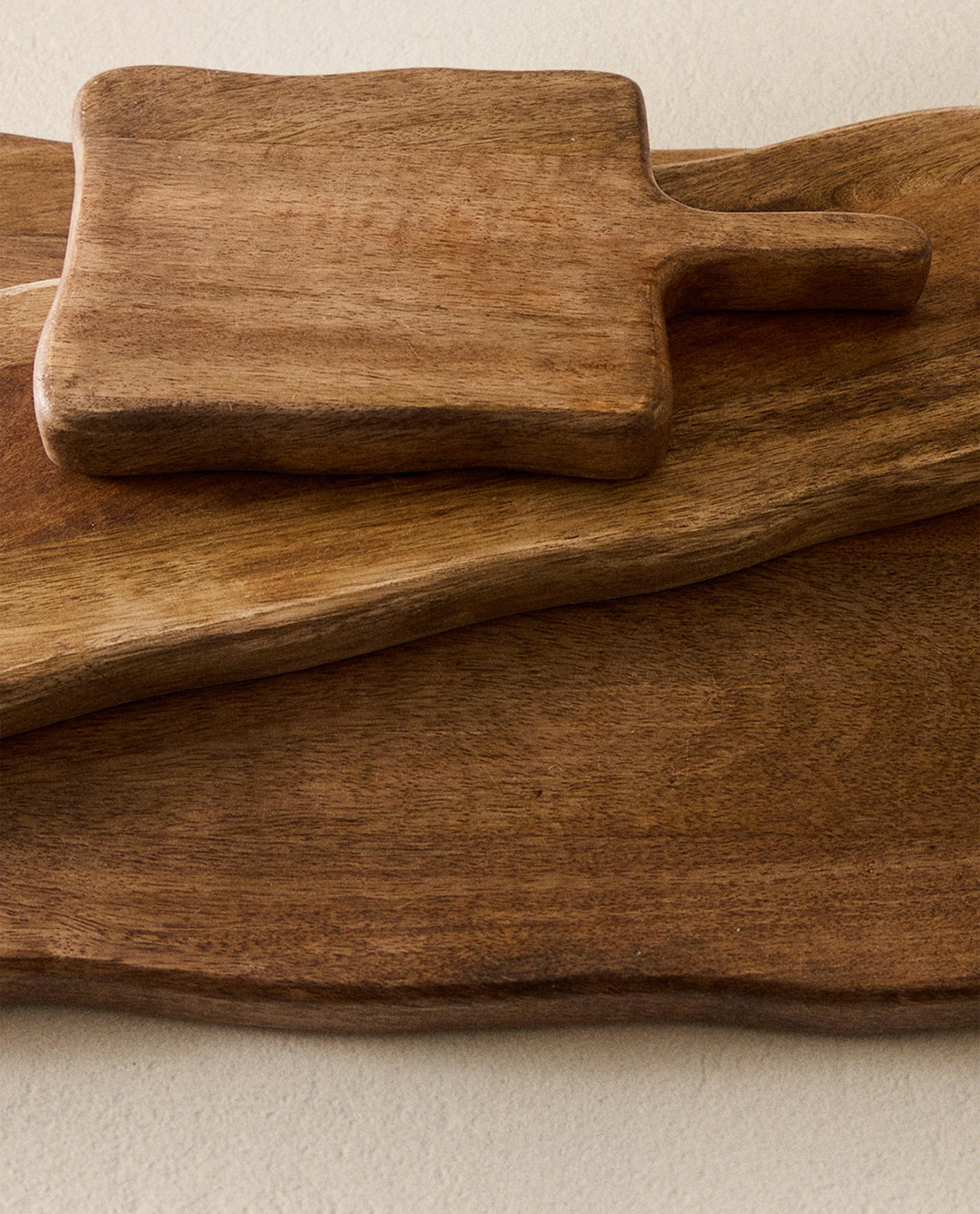 IRREGULAR WOODEN CHOPPING BOARD | Zara Home Saudi Arabia