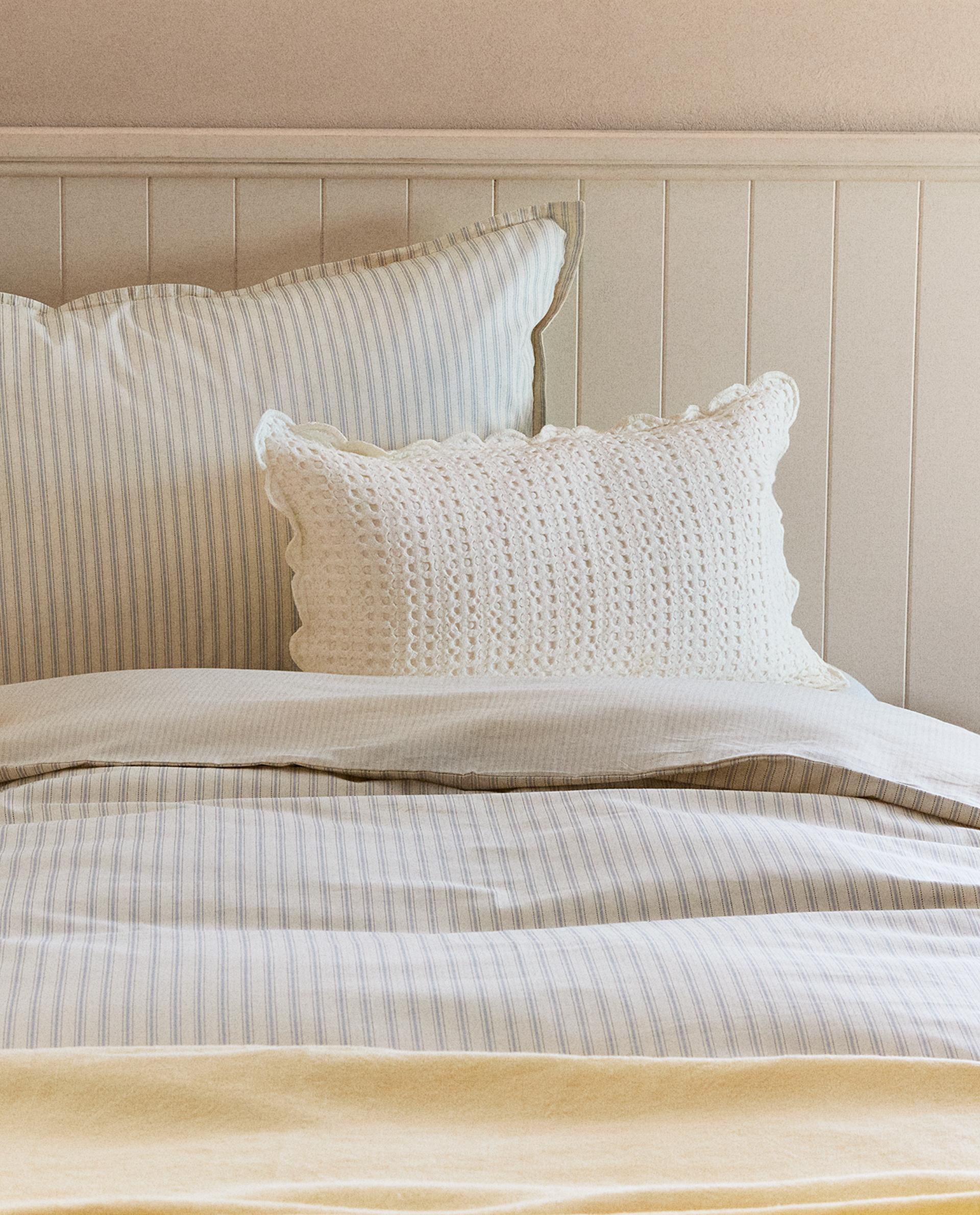 CHILDREN'S REVERSIBLE STRIPED DUVET COVER | Zara Home UAE - ABU DHABI ...