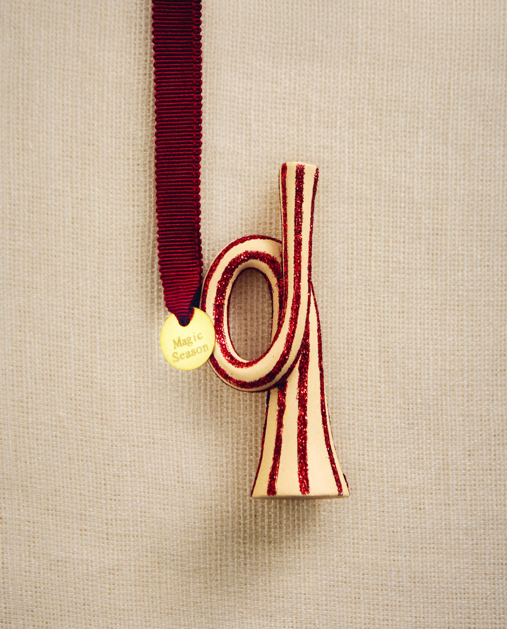 GLITTERY TRUMPET CHRISTMAS TREE DECORATION | Zara Home Κύπρος / Cyprus