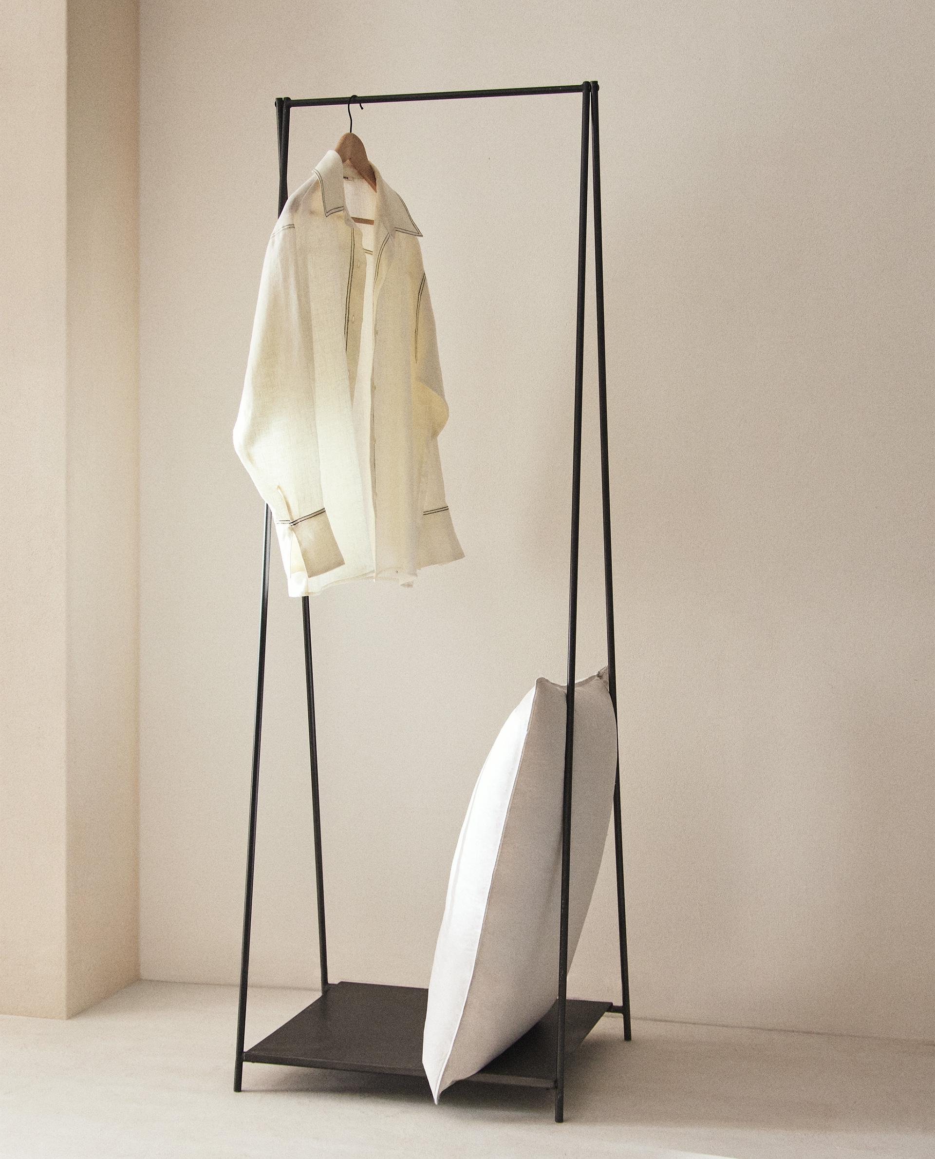 METAL RACK WITH BASE | Zara Home Saudi Arabia