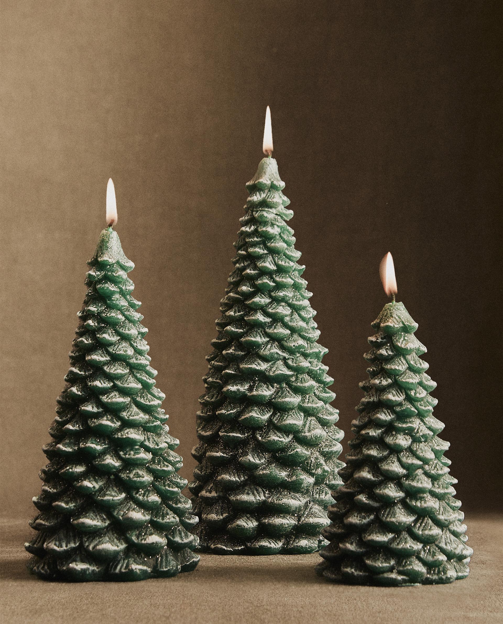 SNOWY CHRISTMAS FIR TREE CANDLE | Zara Home Kosovë