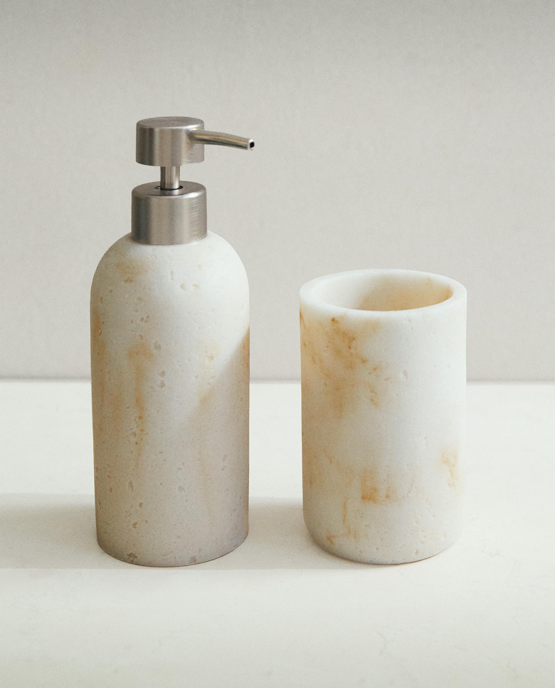 MARBLE-EFFECT BATHROOM SET | Zara Home Bahrain