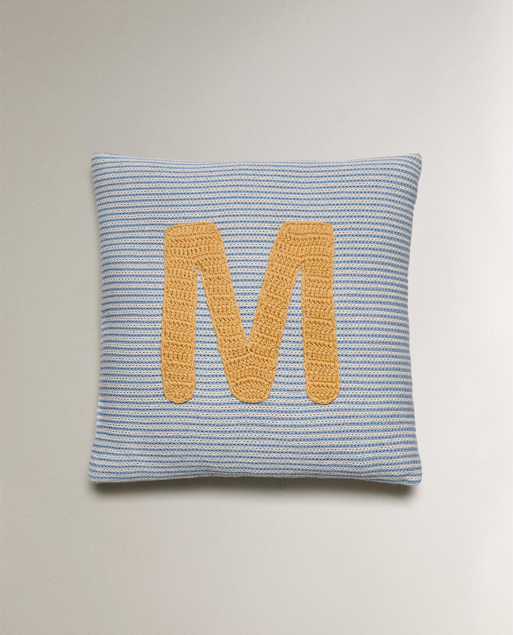 KIDS EMBROIDERED LETTER M CUSHION | Zara Home United States of America