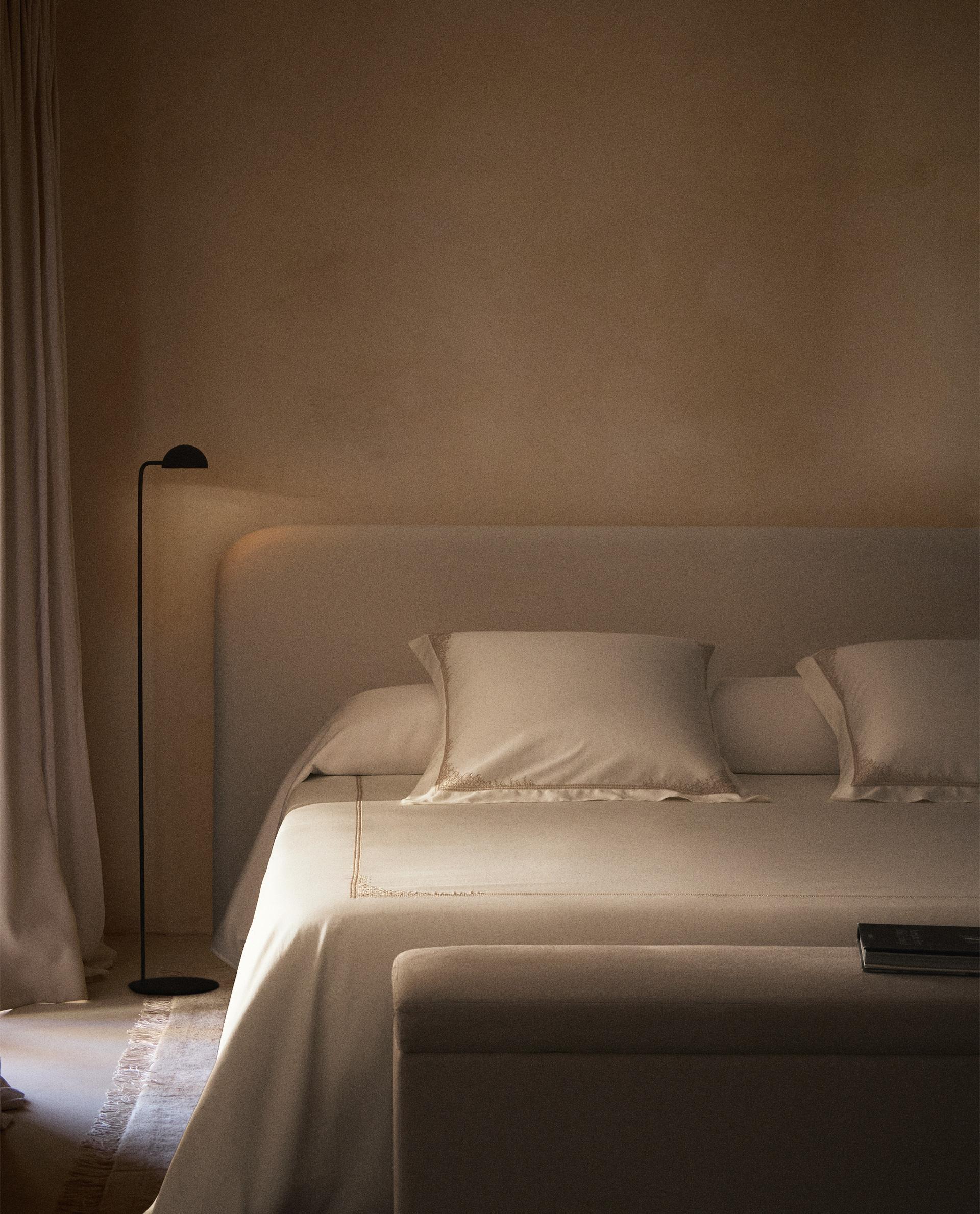 EMBROIDERED SATEEN DUVET COVER | Zara Home Κύπρος / Cyprus