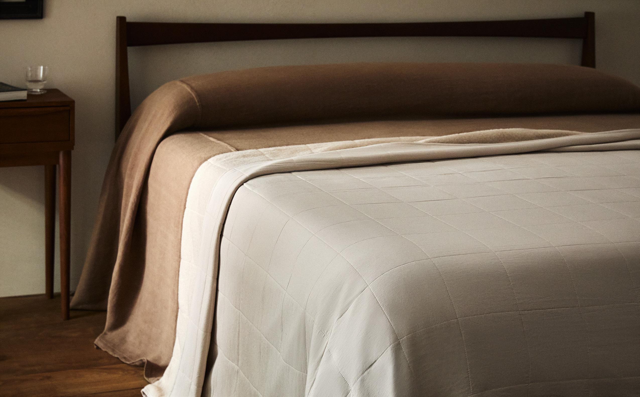Comforters and quilts for sale store