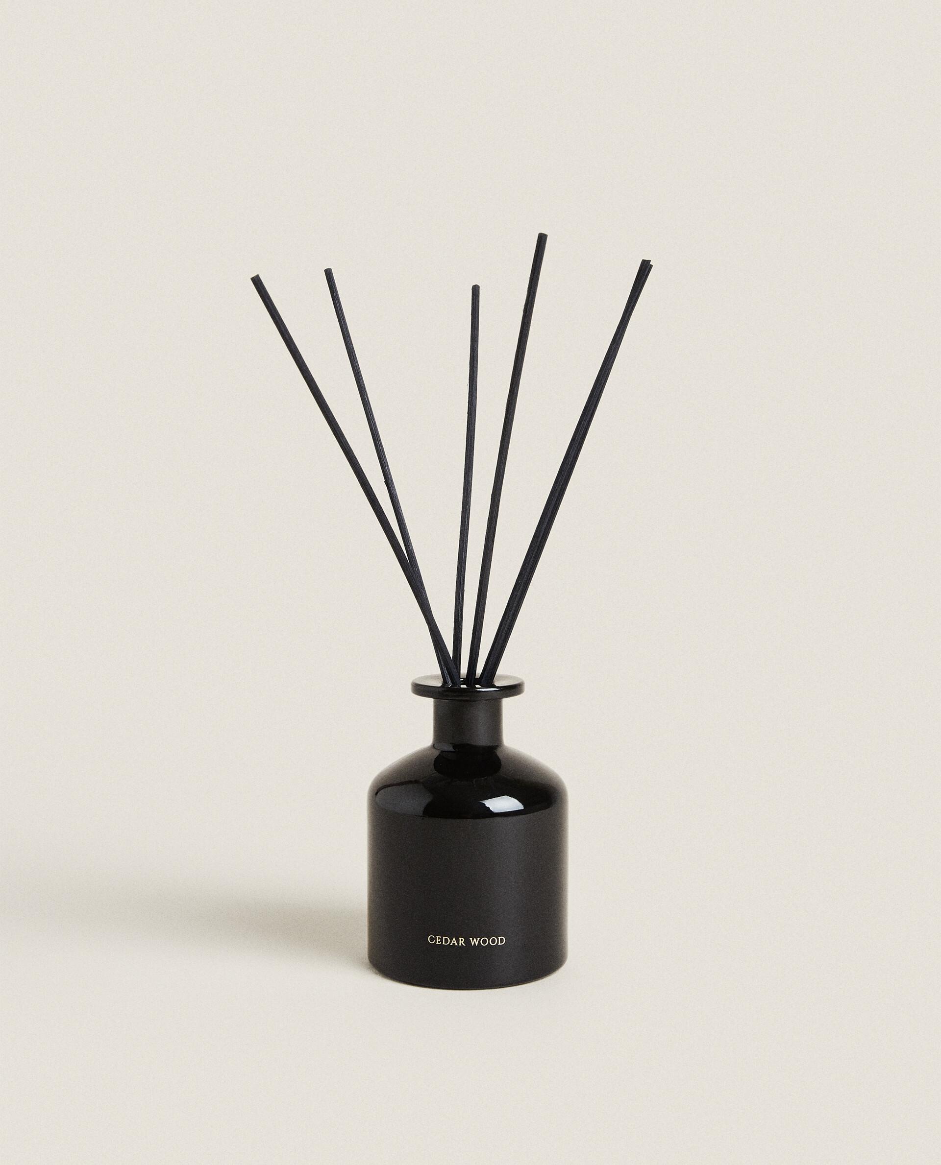 CEDAR WOOD REED DIFFUSERS | Zara Home United Kingdom