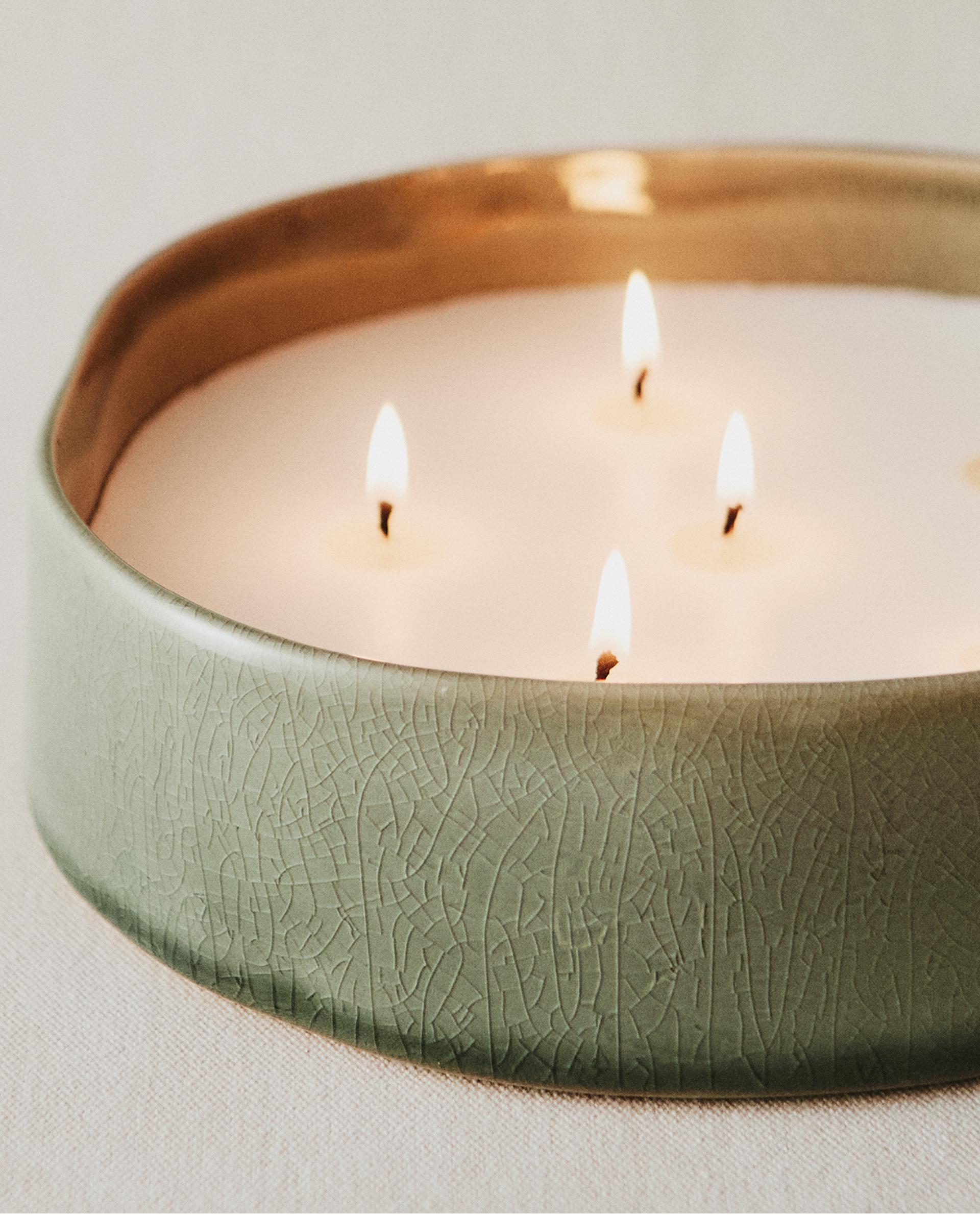 (590 G) VELA AROMÁTICA PURE GARDENIA | Zara Home España
