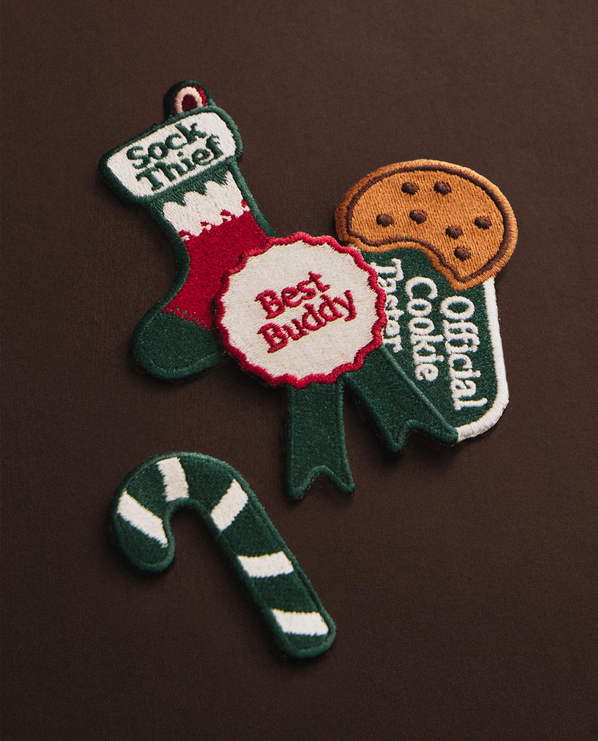 THERMO-ADHESIVE CHRISTMAS PATCHES (PACK OF 4) | Zara Home België / Belgique