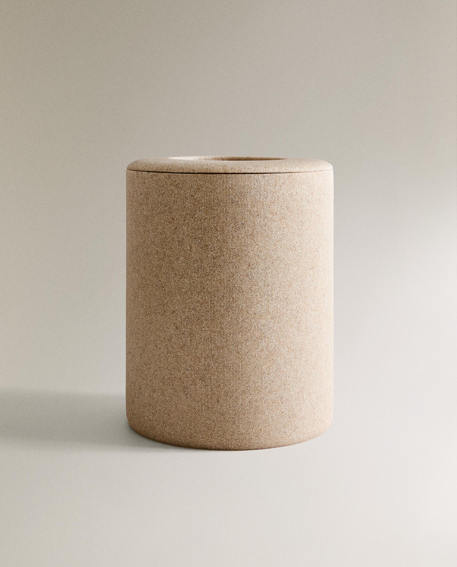 VANNASISTABAS MISKASTE NO SVEĶU MATERIĀLA | Zara Home Latvia