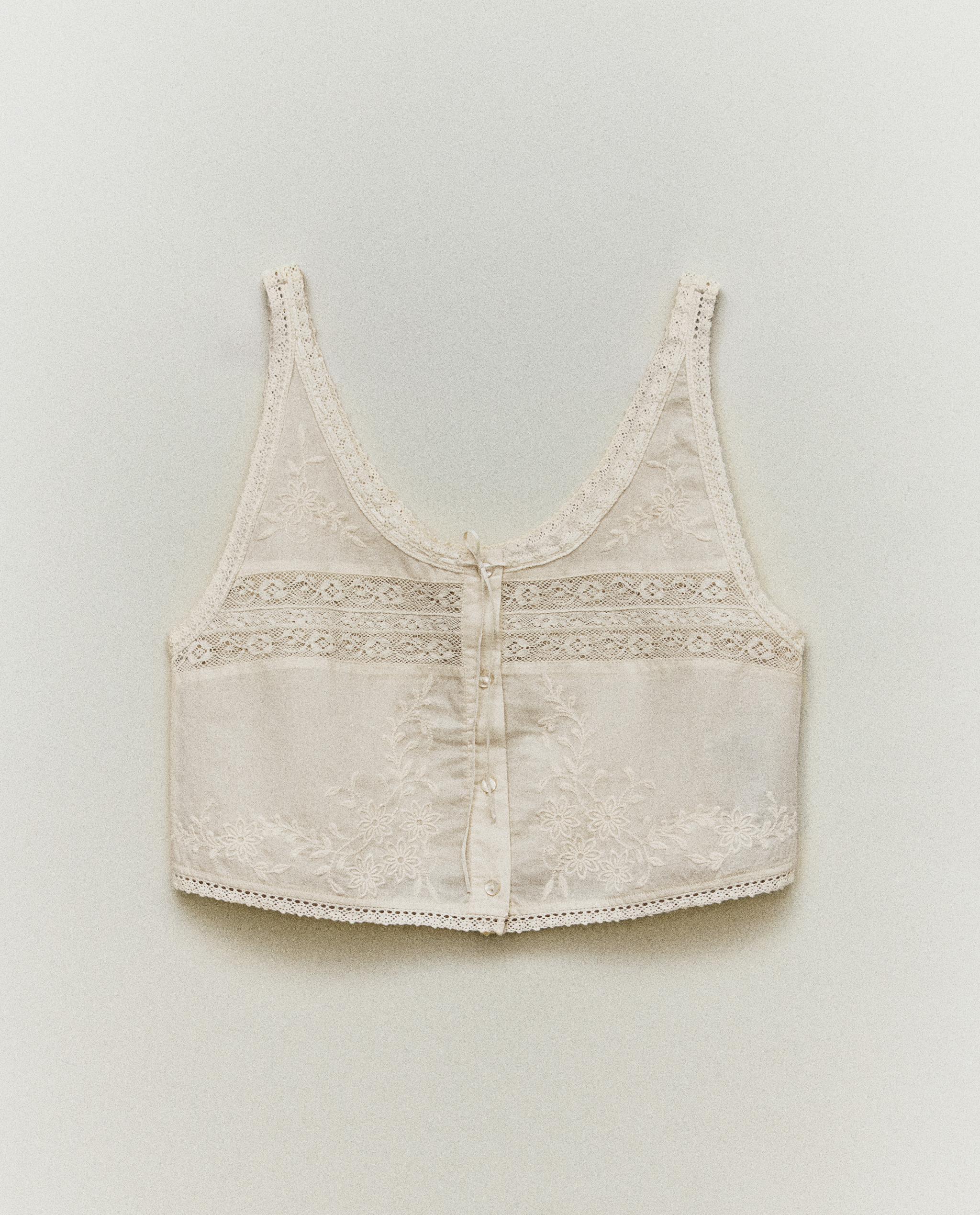 ΒΑΜΒΑΚΕΡΟ ΤΟΠ ΜΕ ΔΑΝΤΕΛΑ | Zara Home Ελλάδα / Greece