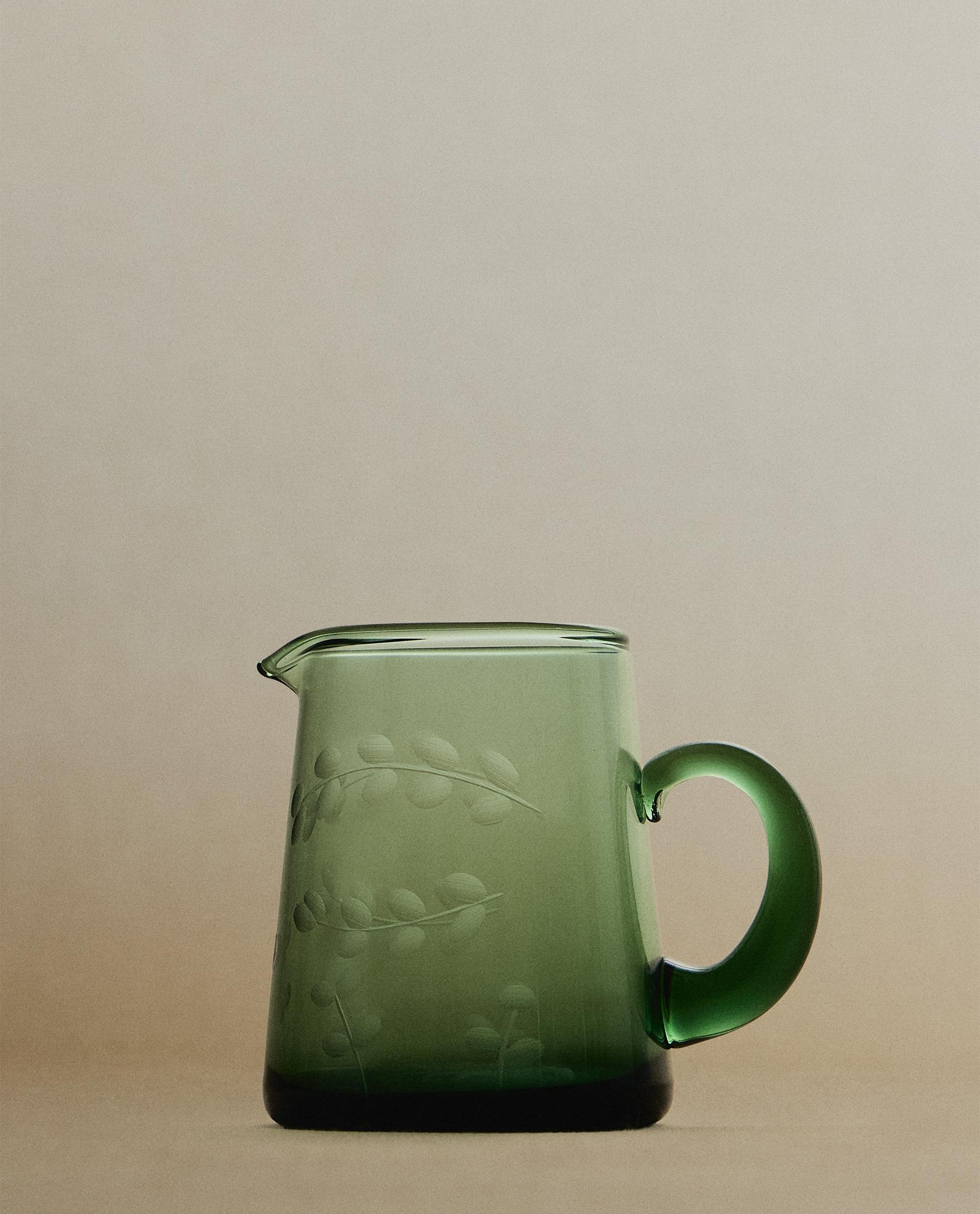 GLASS CHRISTMAS LEAF MILK JUG | Zara Home Lebanon