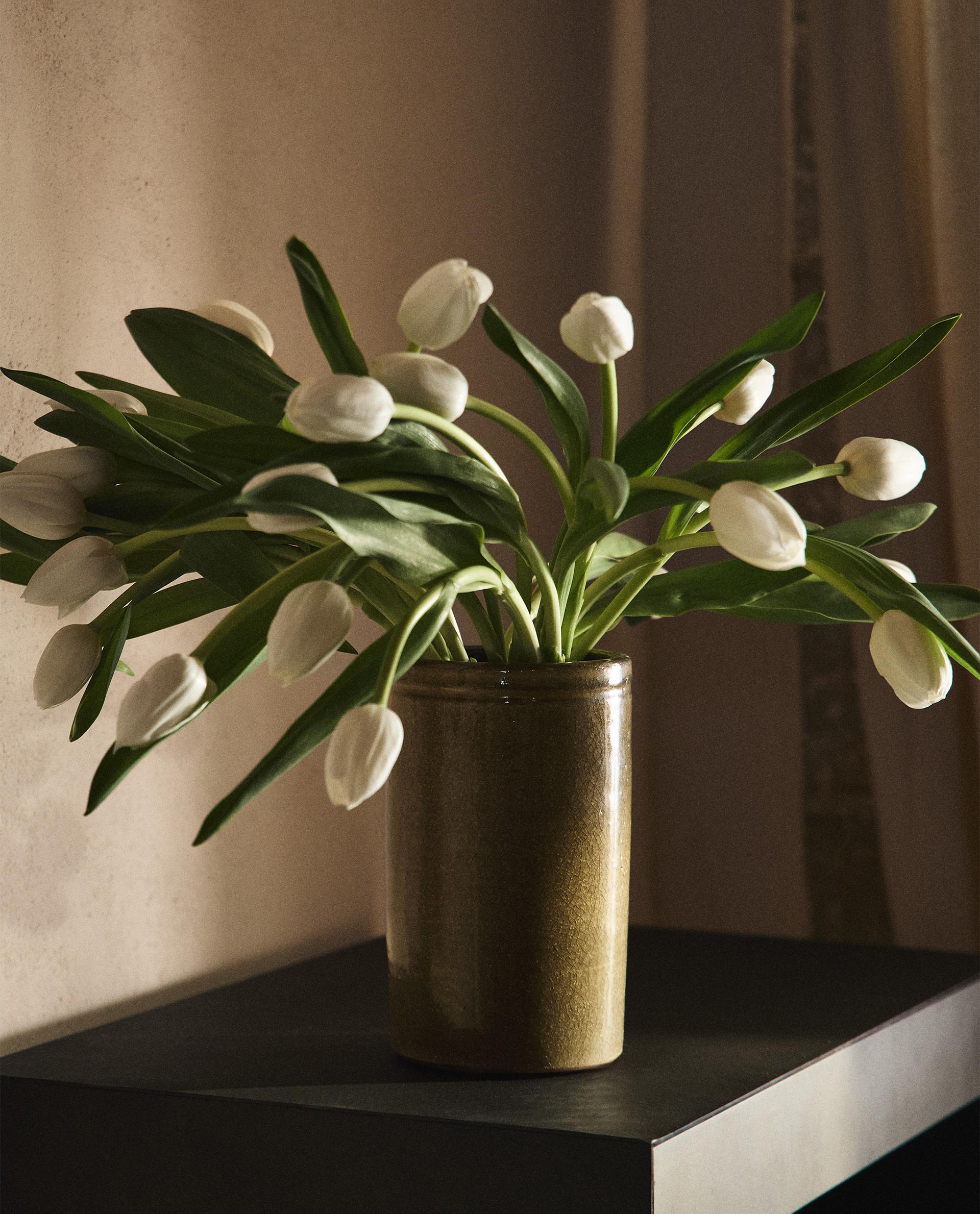 LOW CYLINDRICAL VASE | Zara Home Malta
