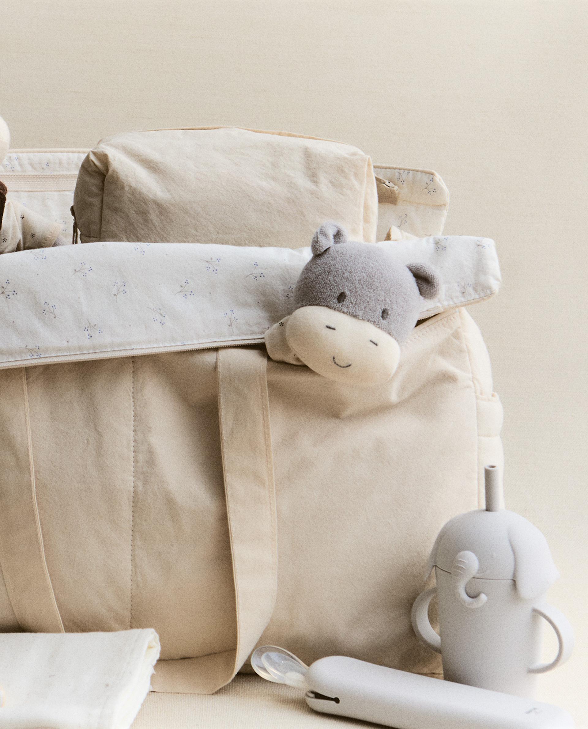 TORBA ZA MAME I PRIBOR ZA BEBE SA NILSKIM KONJEM | Zara Home SRBIJA ...