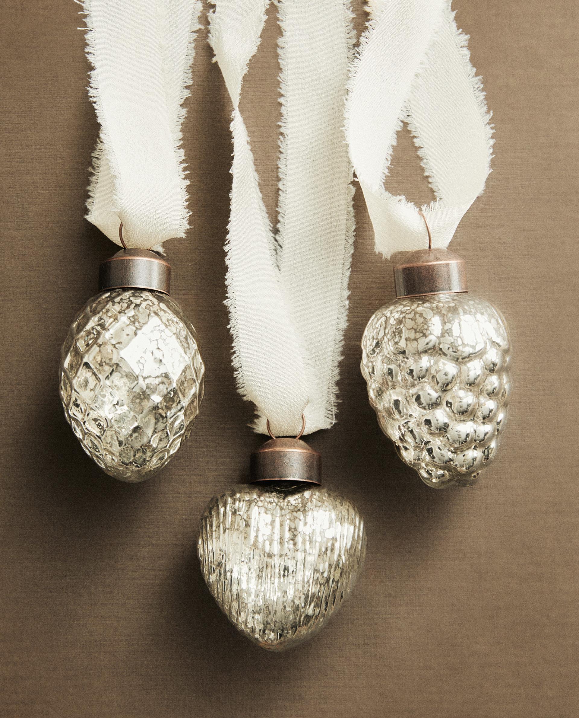PACK OF BAUBLE SHAPE CHRISTMAS TREE DECORATIONS (PACK OF 3) | Zara Home ...