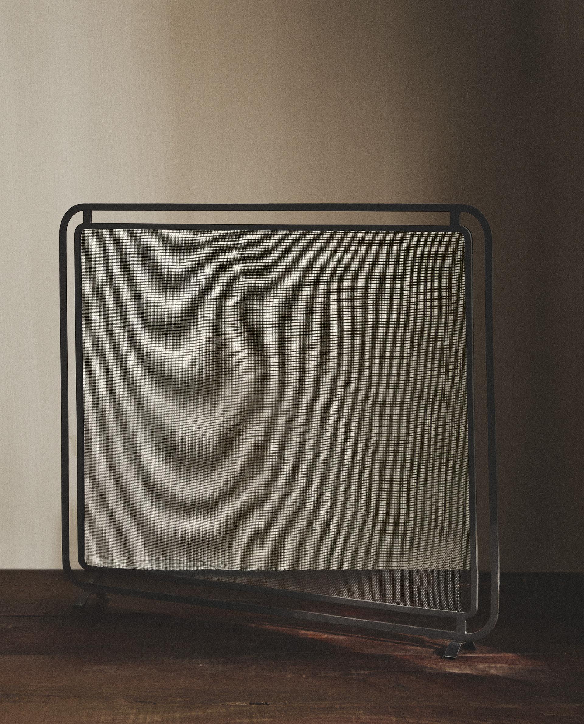 IRON FIREPLACE SPARK GUARD SCREEN | Zara Home Κύπρος / Cyprus