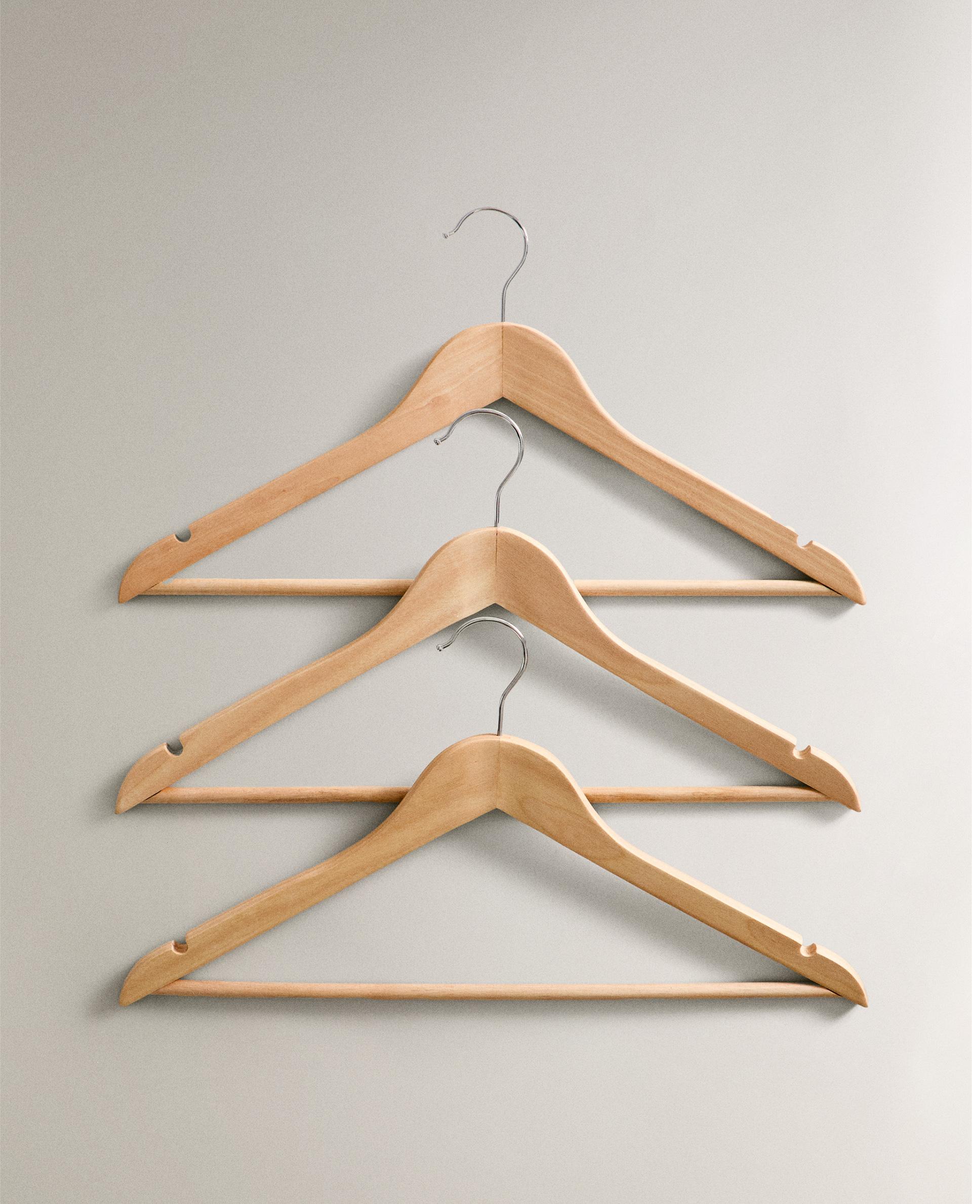 PERCHA MADERA LACADA (PACK DE 3) | Zara Home España
