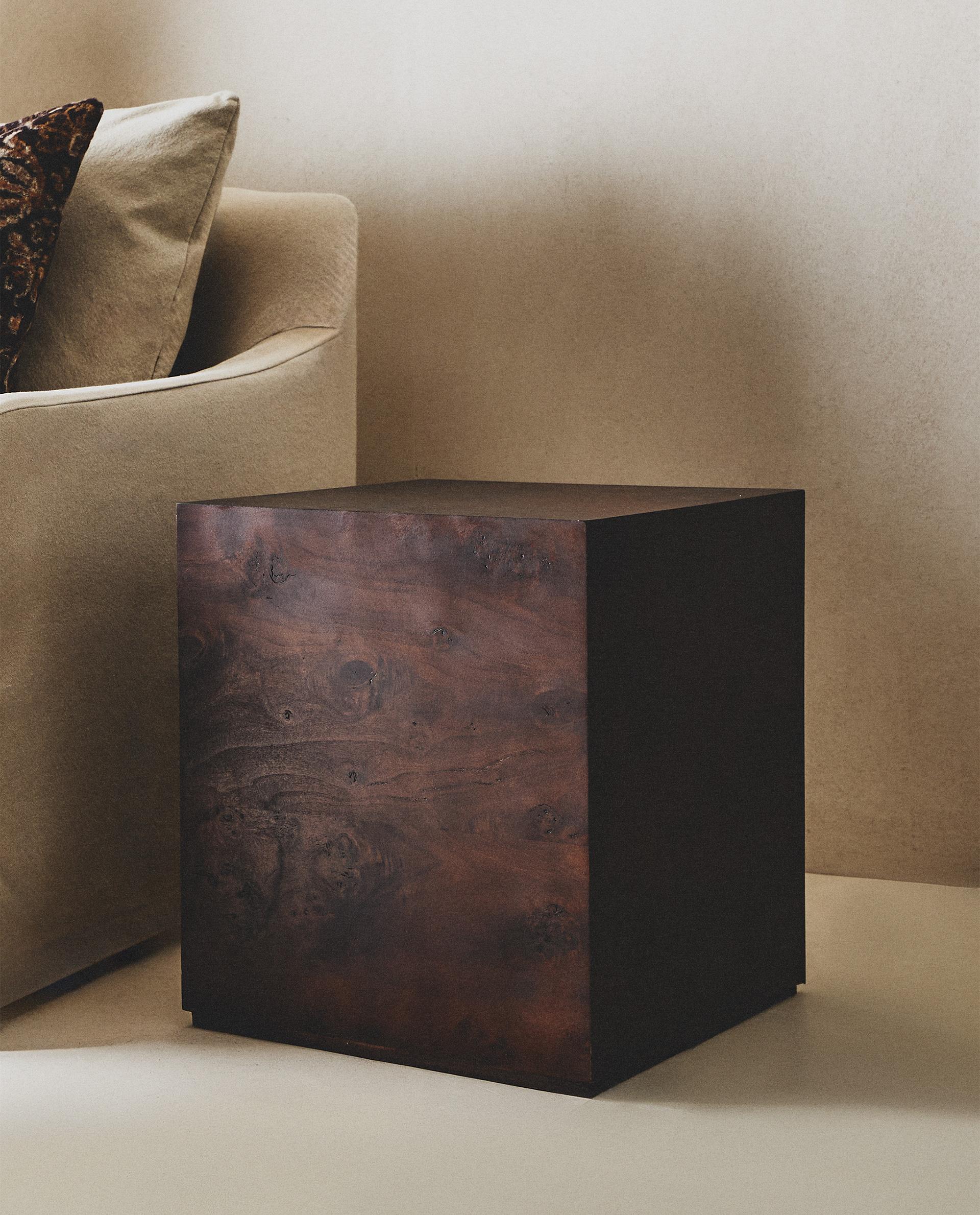 ΤΡΑΠΕΖΙ ΚΥΒΟΣ ΡΙΖΑΣ | Zara Home Ελλάδα / Greece