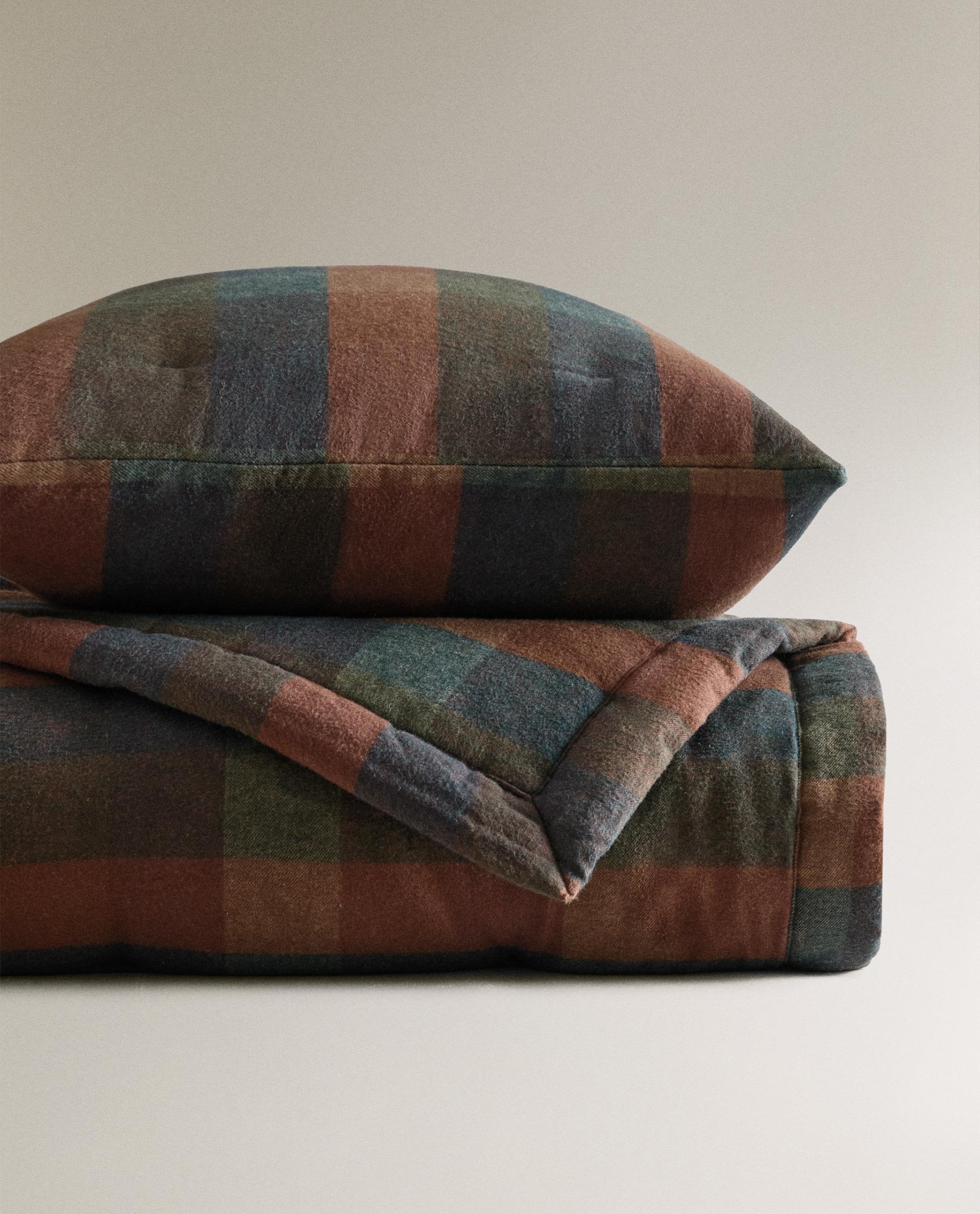 ÉDREDON FLANELLE CARREAUX | Zara Home Monaco